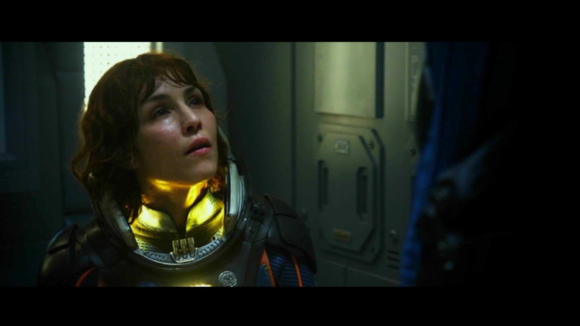 Download Noomi Rapace Movie Prometheus Image