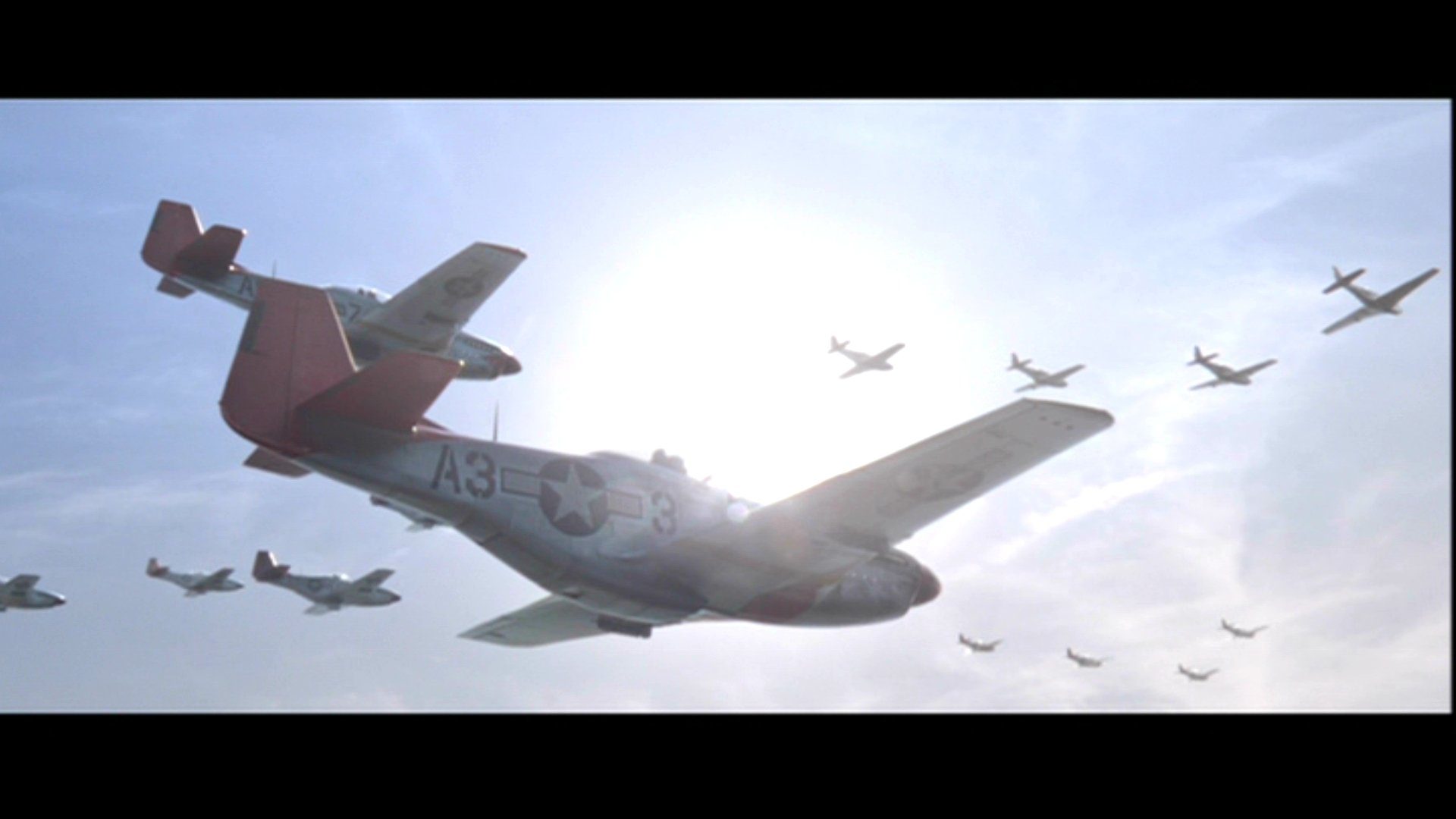 Red Tails - Desktop Wallpapers, Phone Wallpaper, PFP, Gifs, and More!