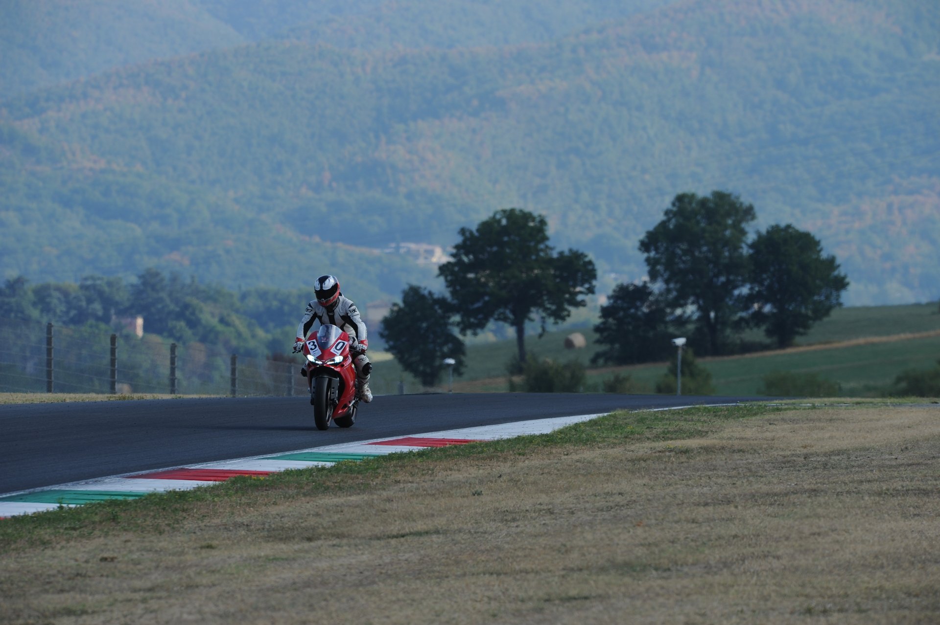 Motorcycle Racing - Desktop Wallpapers, Phone Wallpaper, PFP, Gifs, and ...