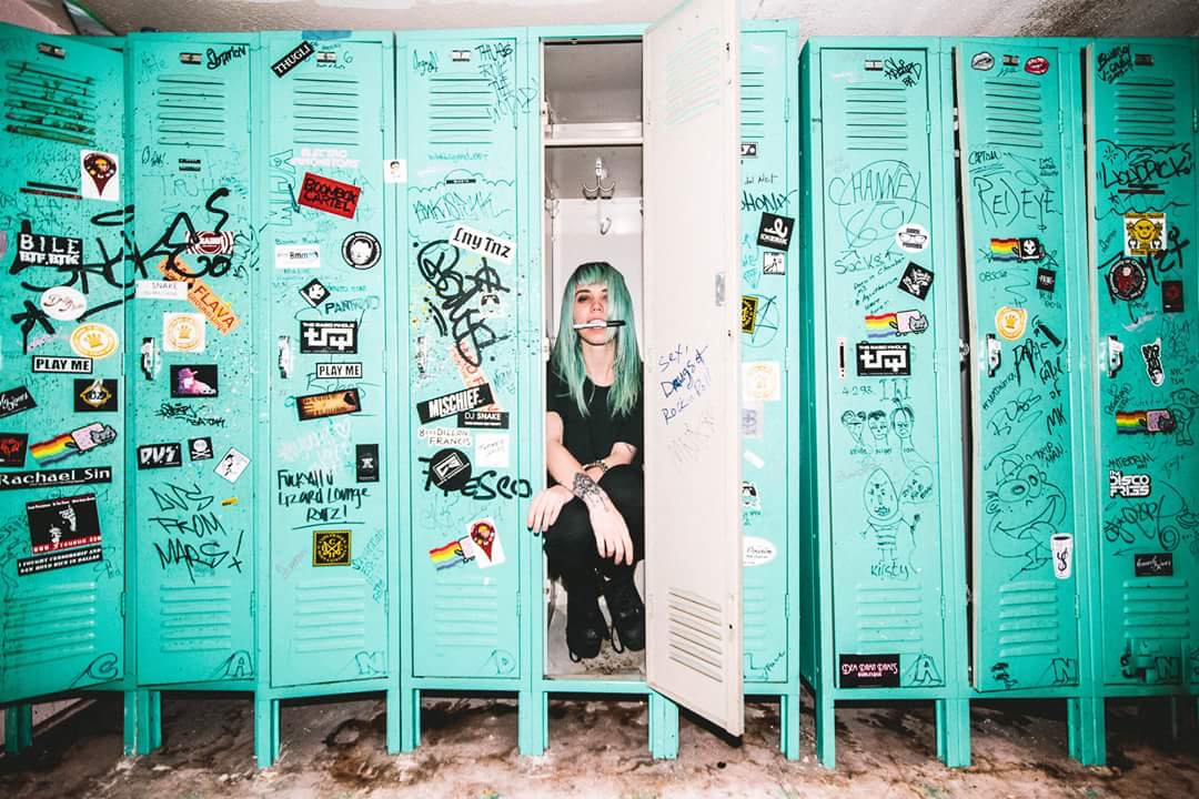 Download Music Mija Image