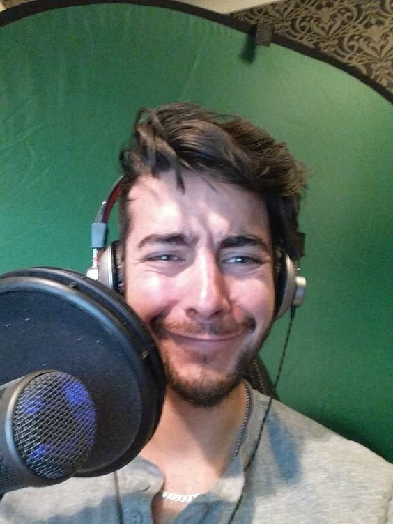 Download Man Razzbowski Image