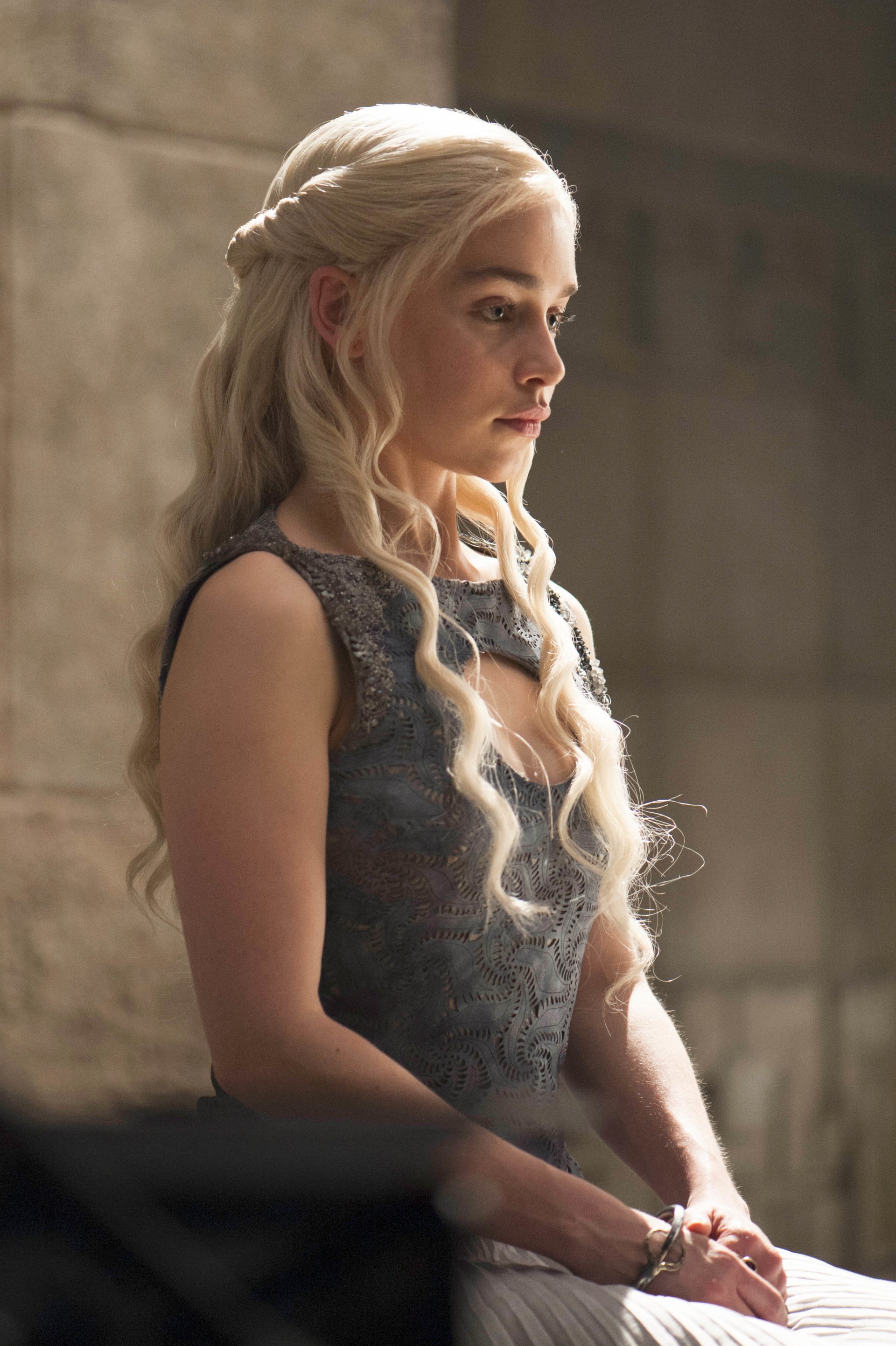 Download Emilia Clarke Daenerys Targaryen TV Show Game Of Thrones Image