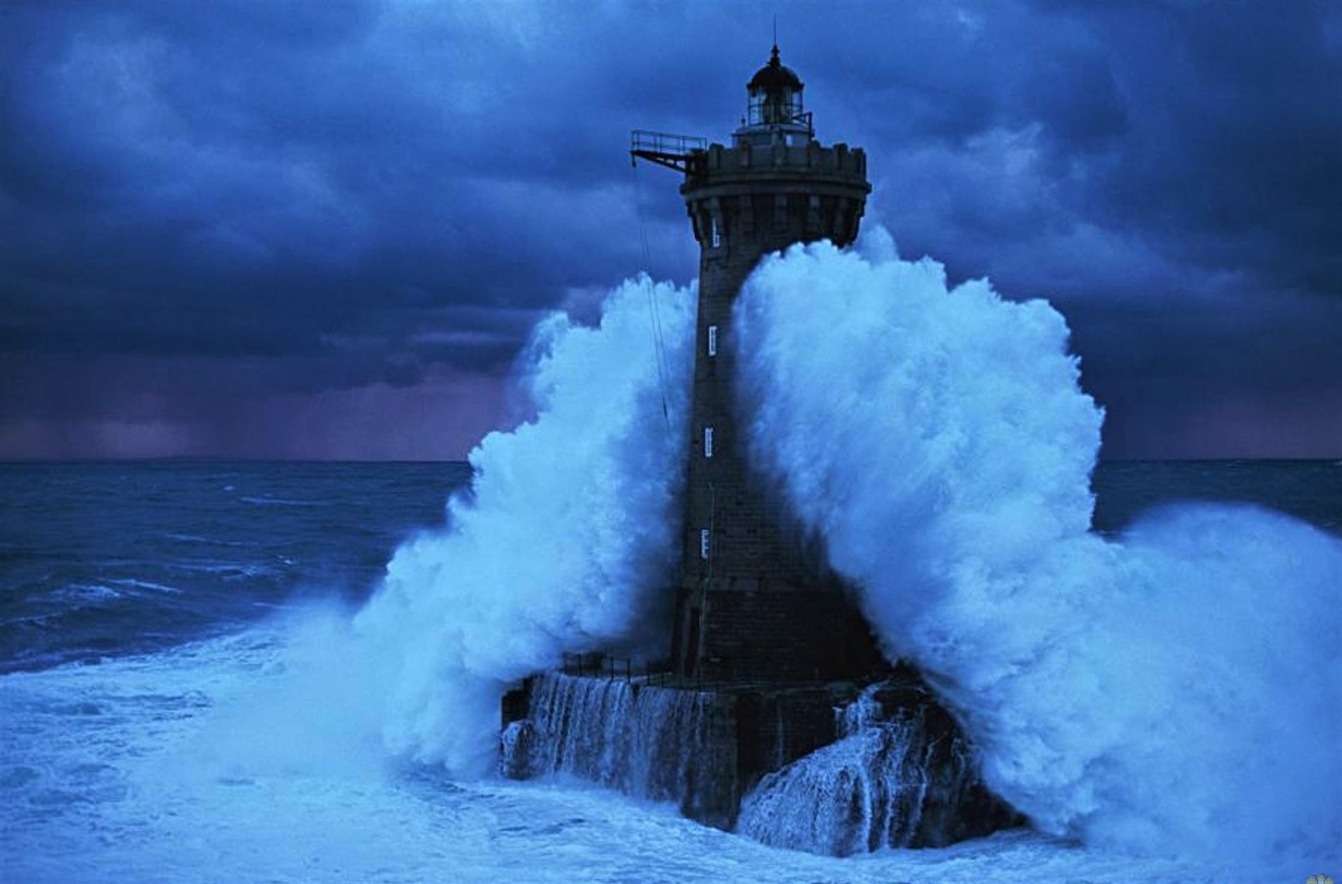 Download Wave Storm Sea Ocean Man Made Lighthouse Ocean Waves Image
