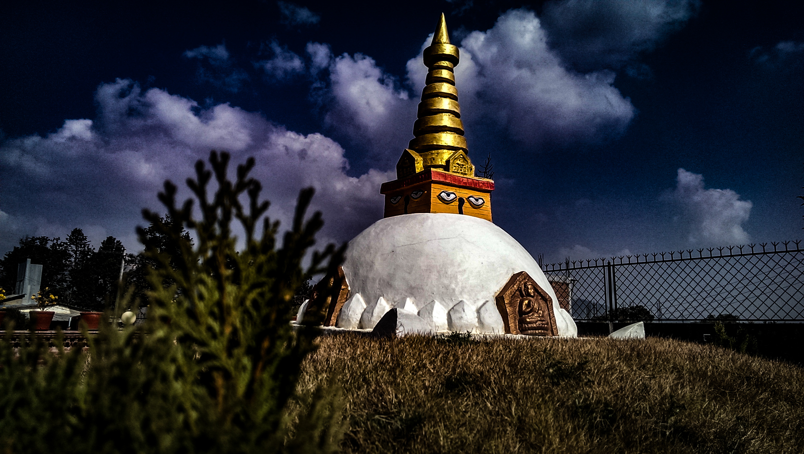 Mini Stupa by EnRyuu