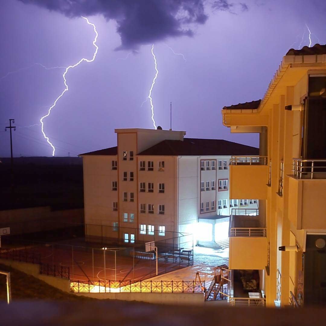 Lightning Image - ID: 220393 - Image Abyss