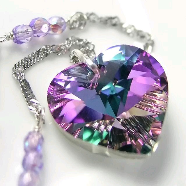 Download Man Made Jewelry Image