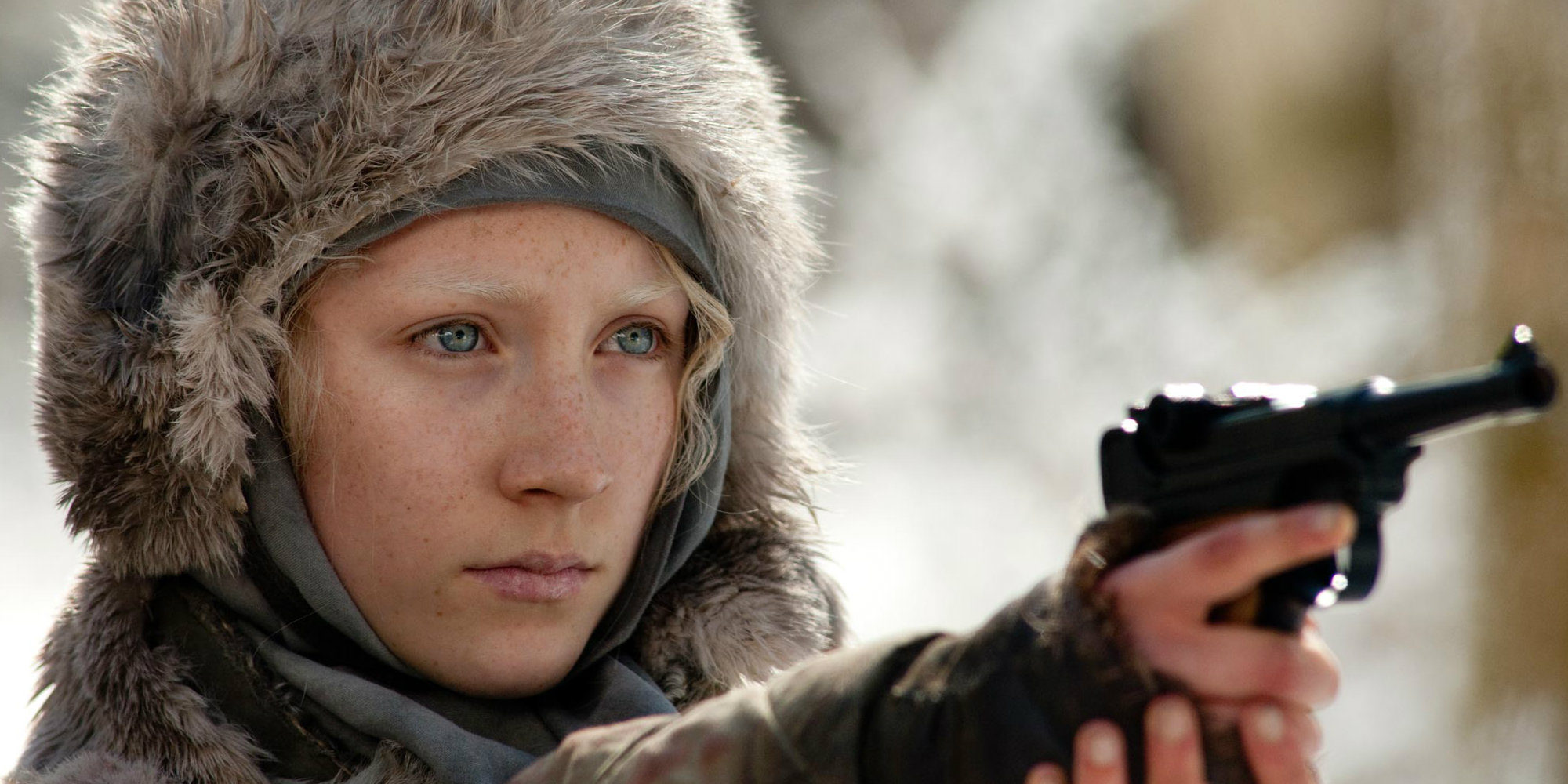 Download TV Show Hanna Winter Gun Survival Image