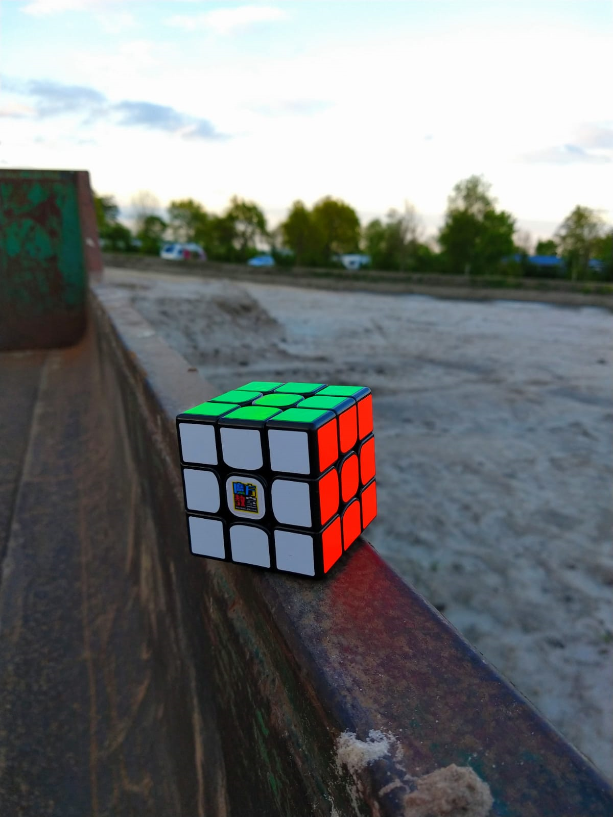 Rubik's Cube - Desktop Wallpapers, Phone Wallpaper, PFP, Gifs, and More!