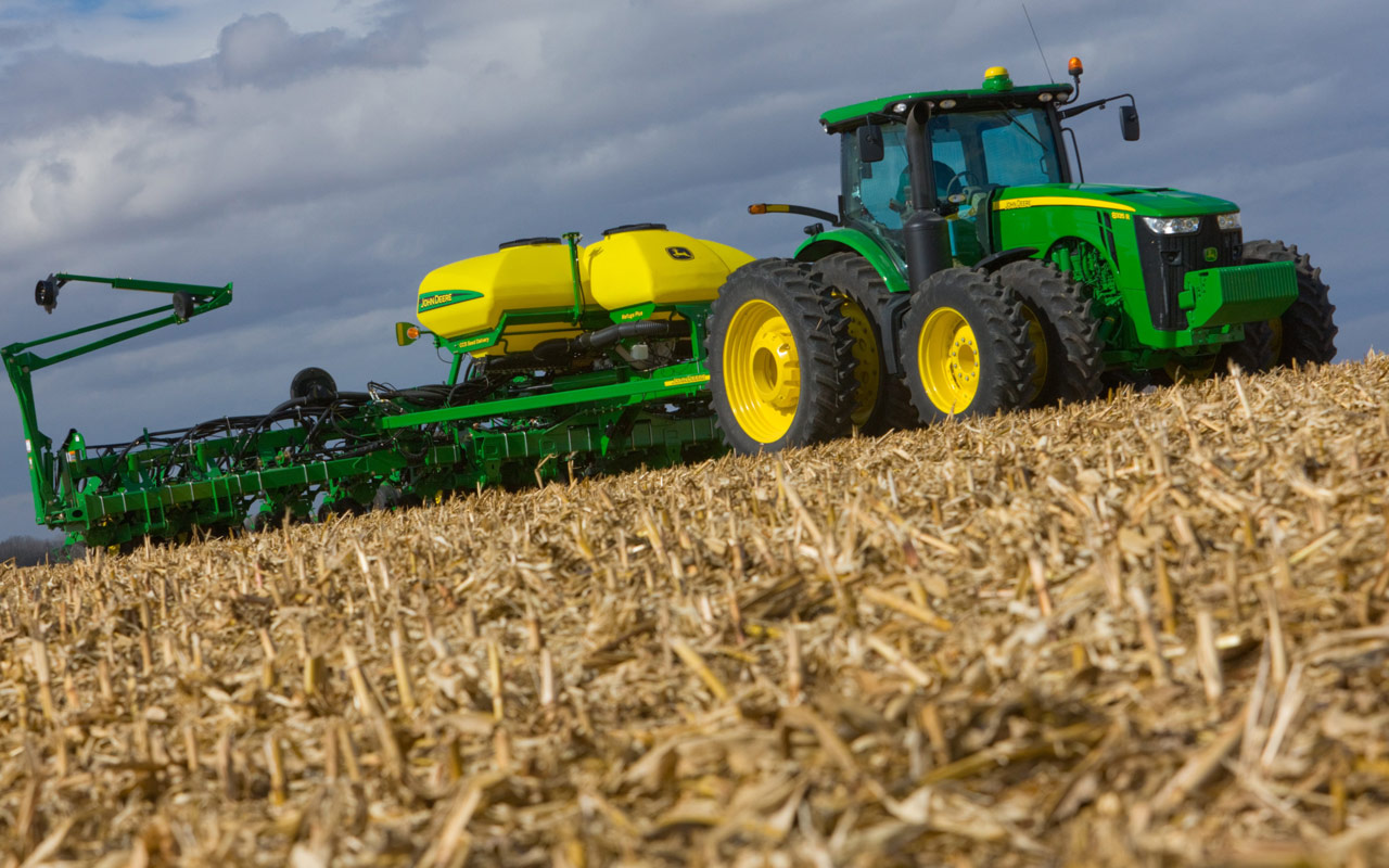 Power in the Field: John Deere Vehicle at Work