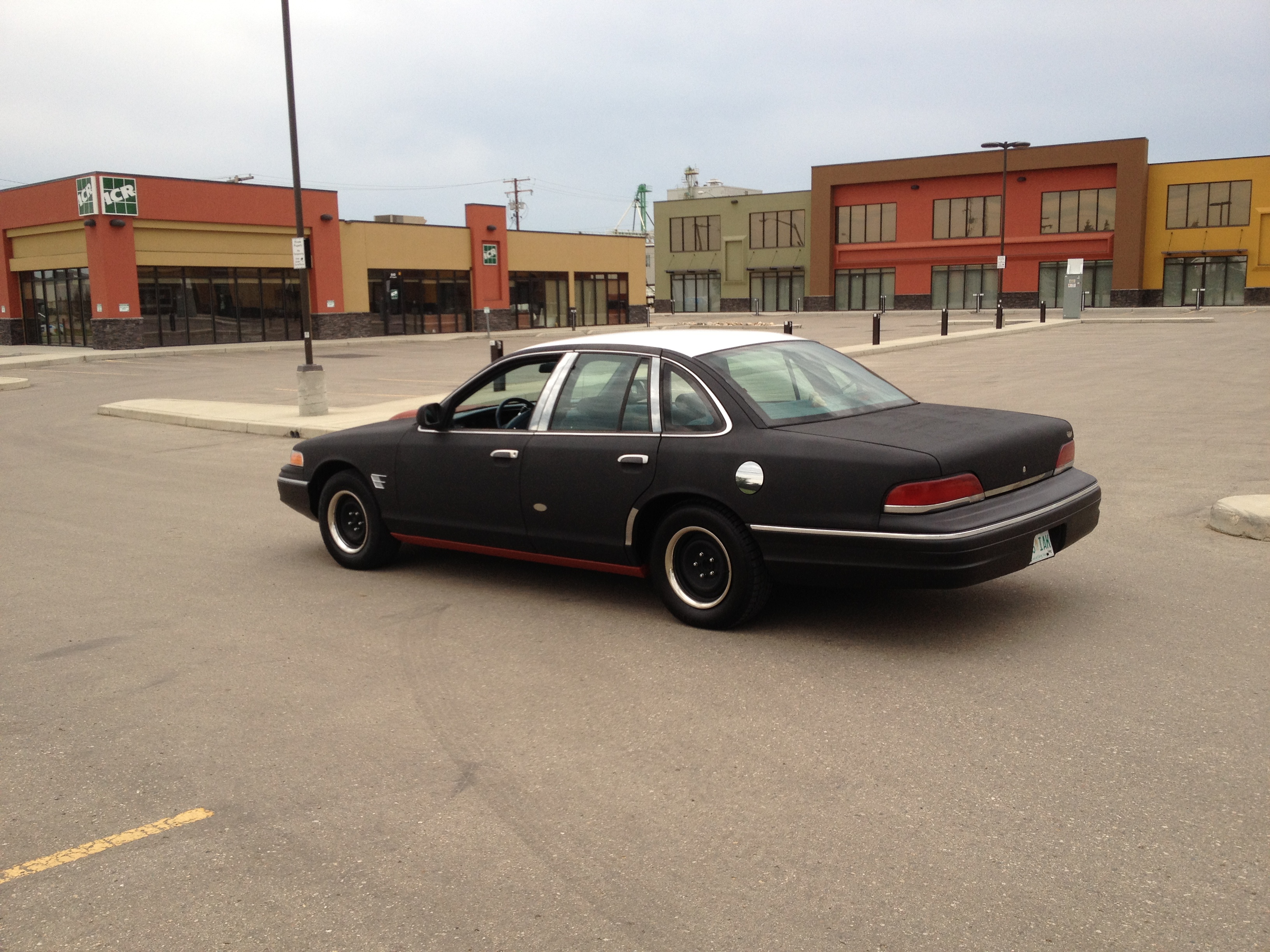 Crown Vic Rat Rod by corvipe