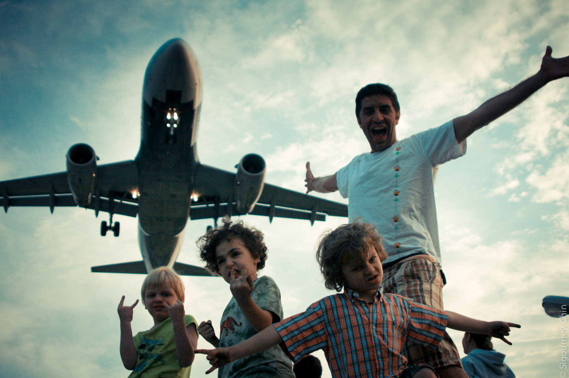 Download Vehicle Airplane Child Family Outdoor Image