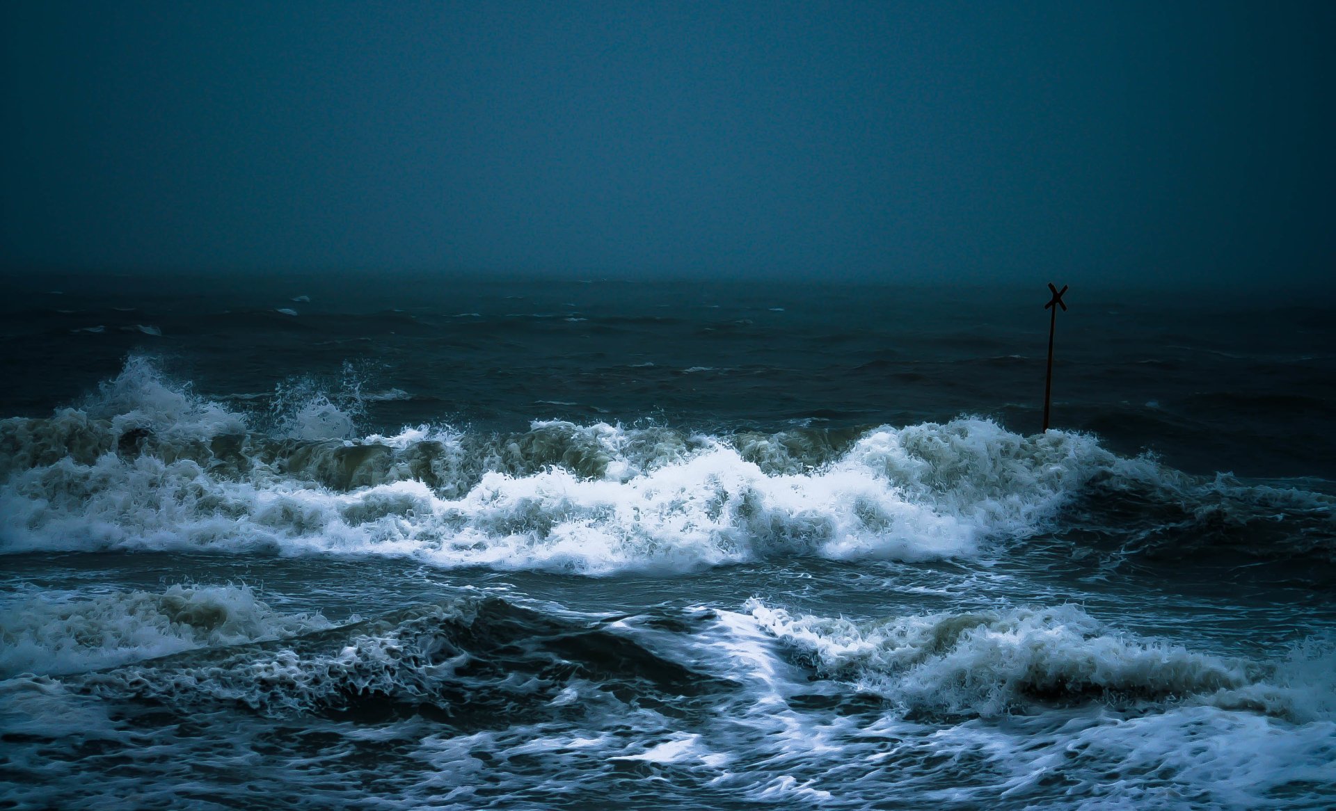 Every sea, tells a story Image - ID: 270312 - Image Abyss