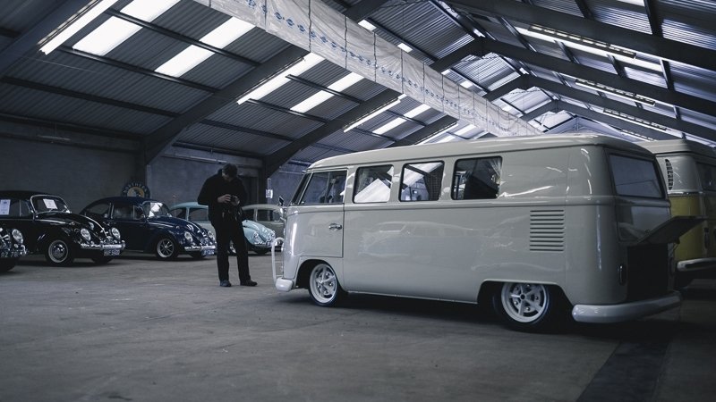 Volkswagen Microbus - Desktop Wallpapers, Phone Wallpaper, PFP, Gifs ...
