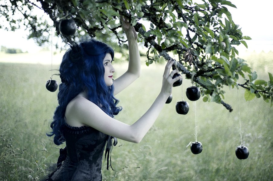 Download Apple Woman Gothic Image