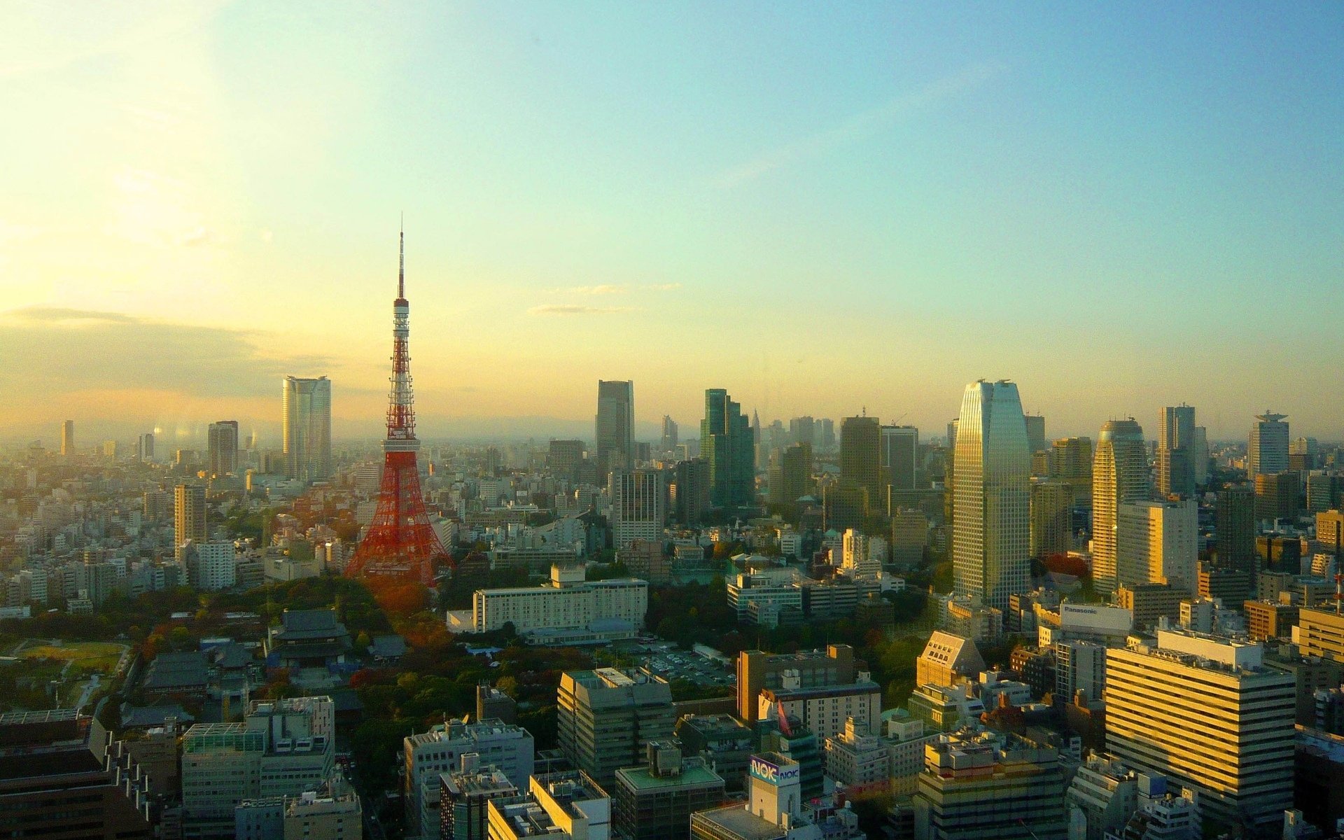 Download Man Made Tokyo Image