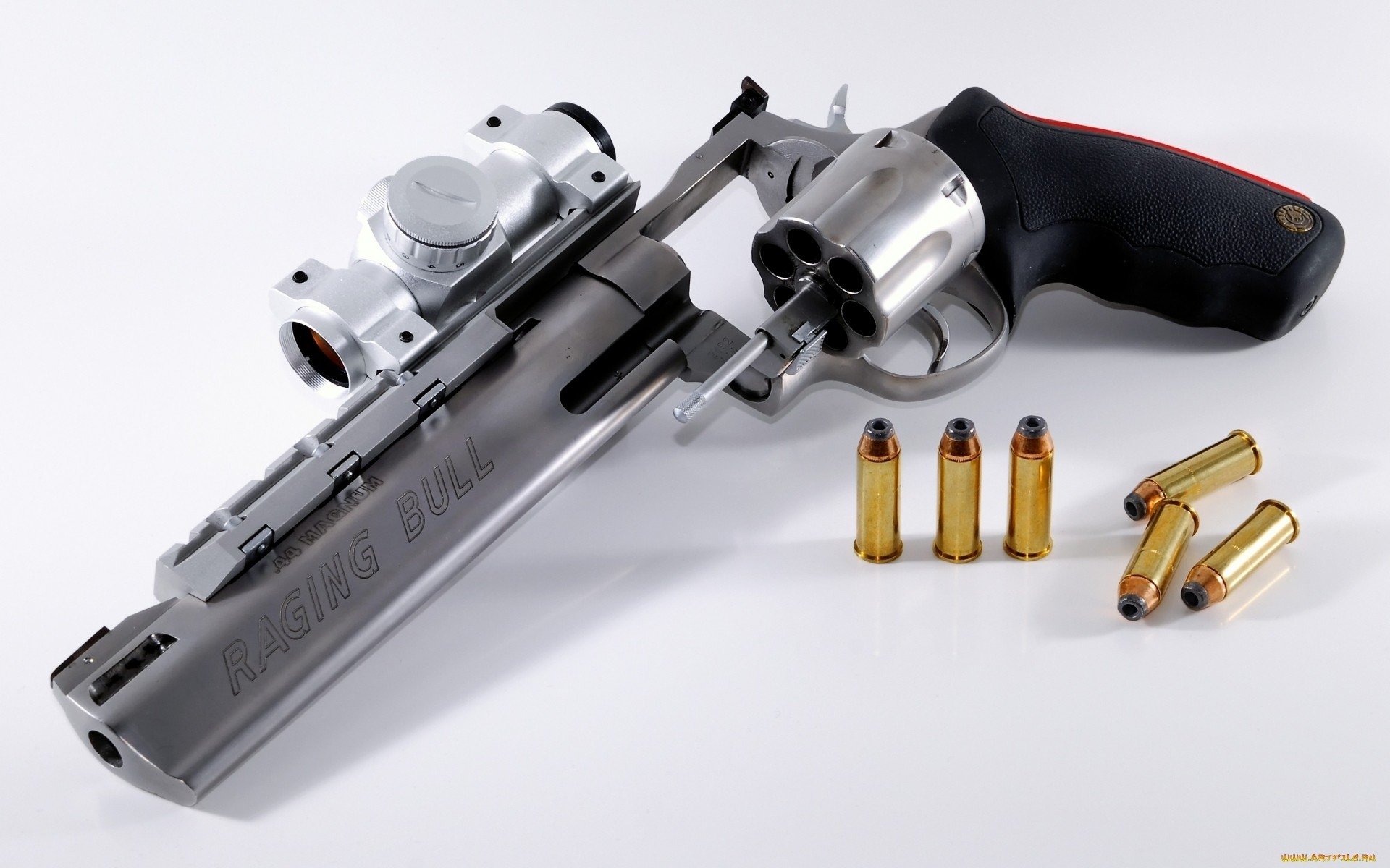 Taurus Raging Bull Revolver – Precision Power in Steel and Fire