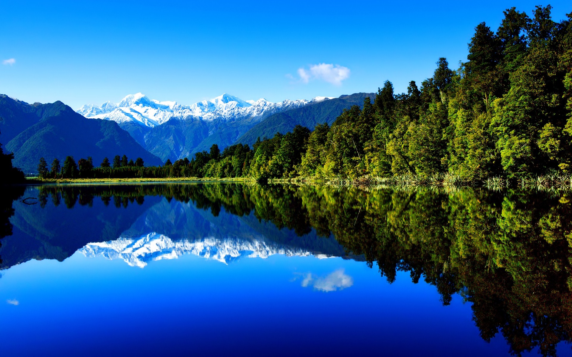 Download Nature Reflection Image