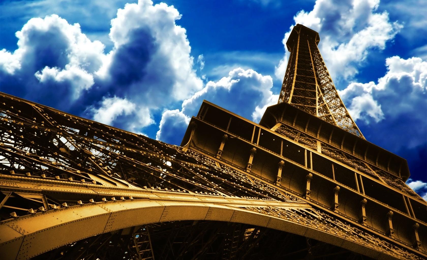 Majestic Eiffel Tower: A Marvel of Man-Made Engineering