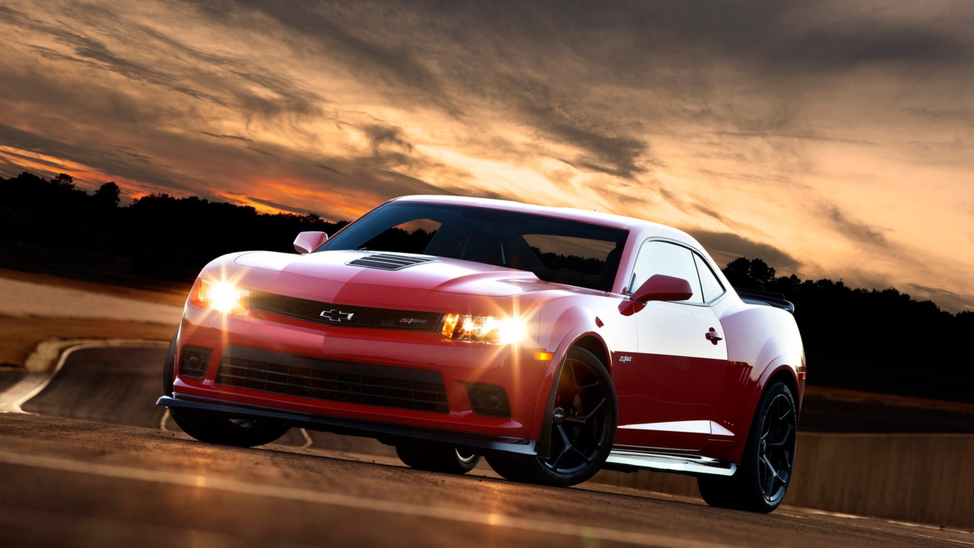 Chevrolet Camaro Z28 - Desktop Wallpapers, Phone Wallpaper, PFP, Gifs ...