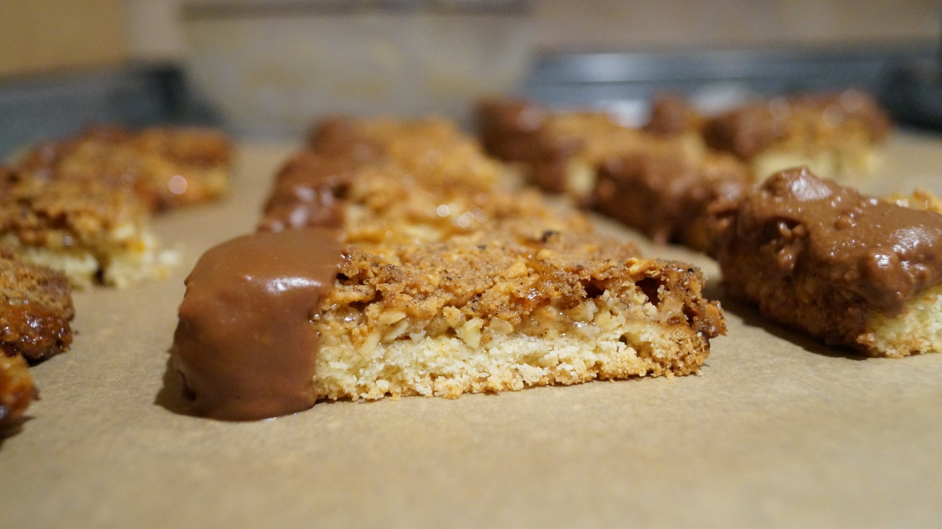 Nut - Desktop Wallpapers, Phone Wallpaper, PFP, Gifs, and More!