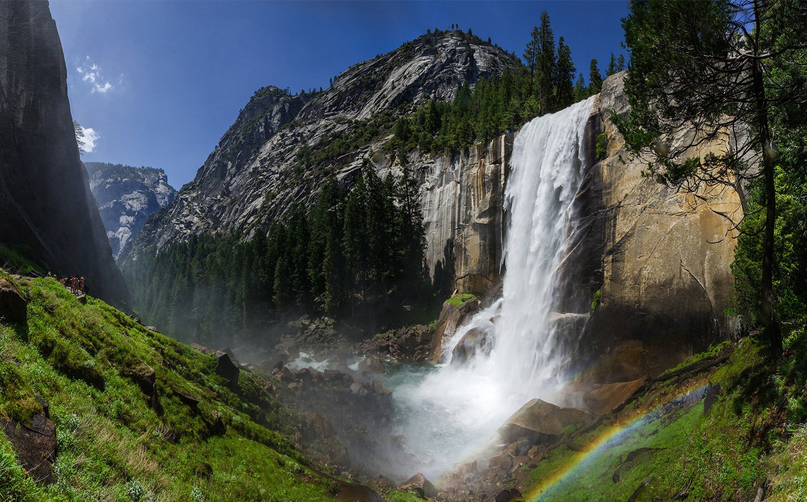 Vernal Fall: A Rainbow Oasis in Yosemite National Park