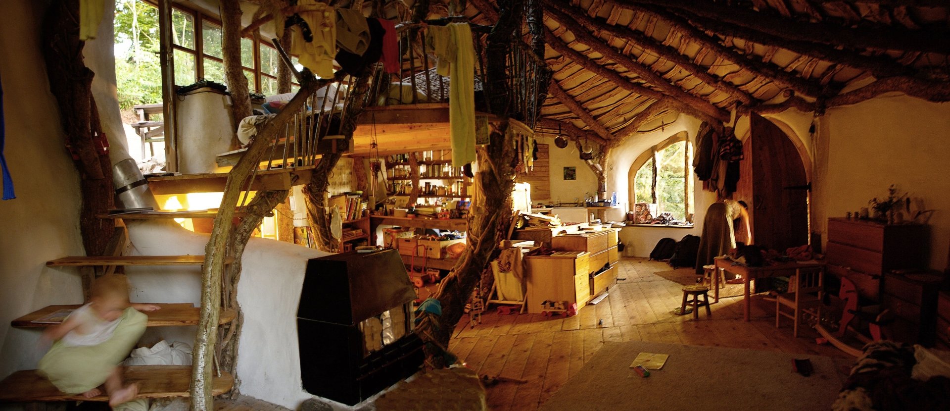 Download Man Made House Image