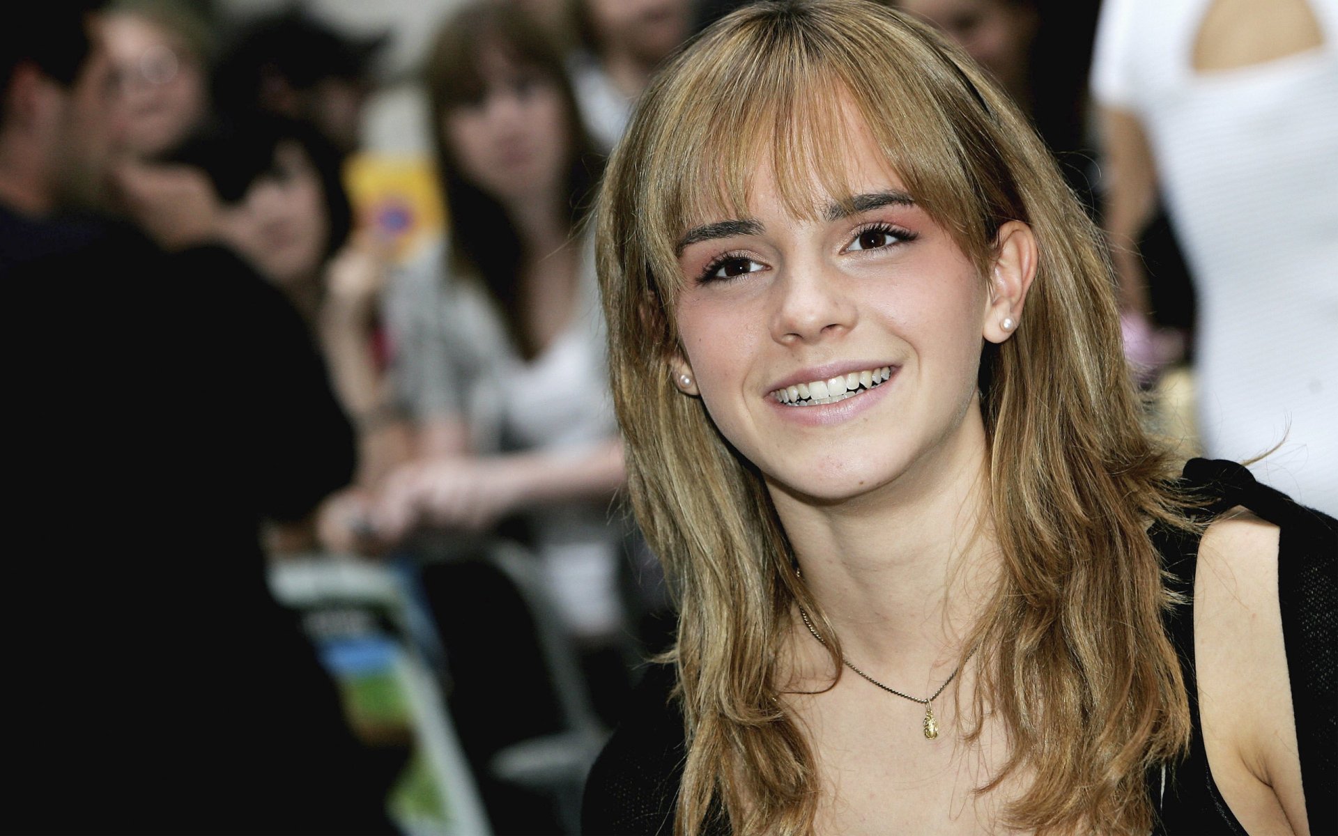 Emma Watson: Iconic Celebrity Spotlight