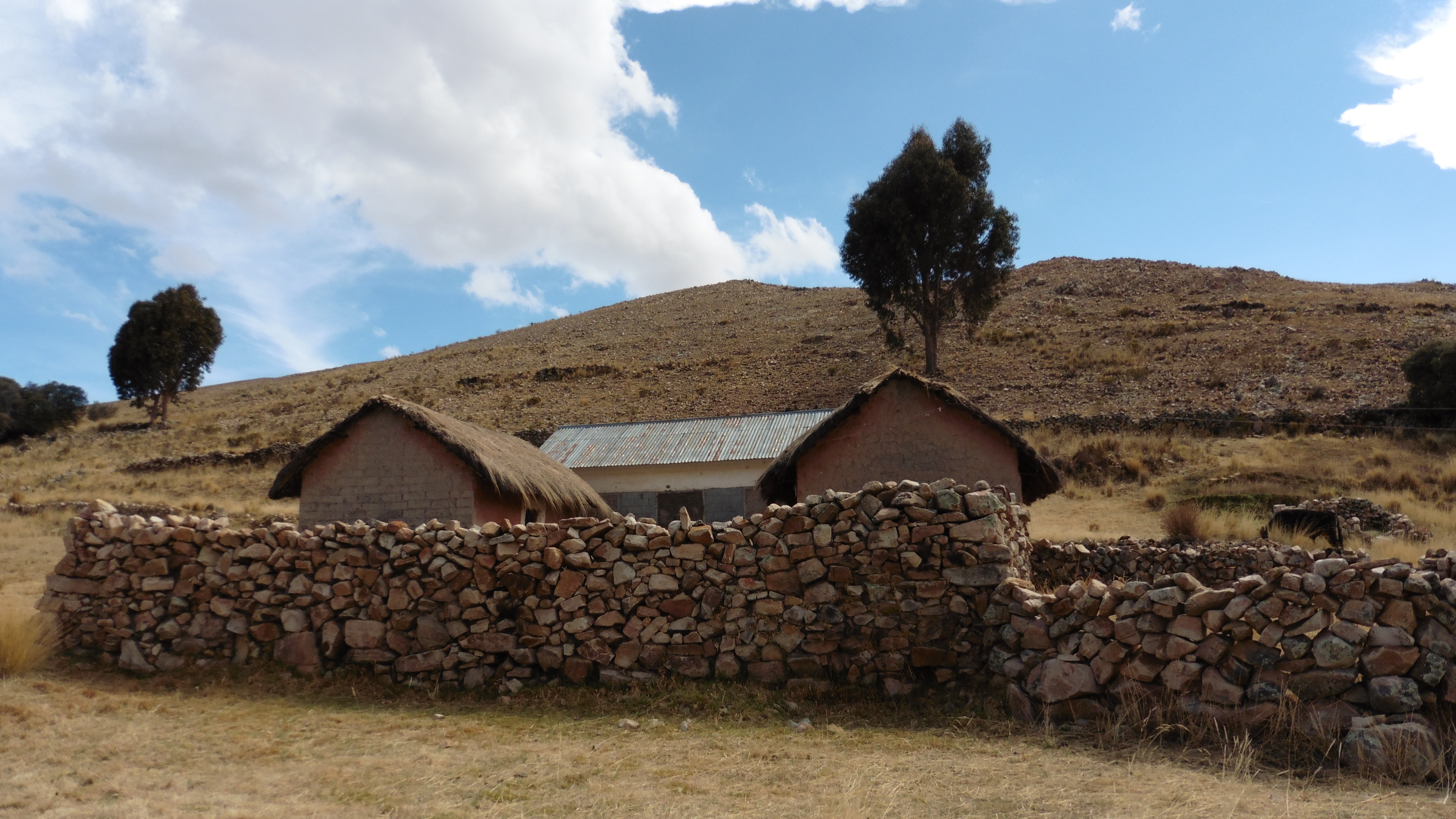 Download Man Made House Image