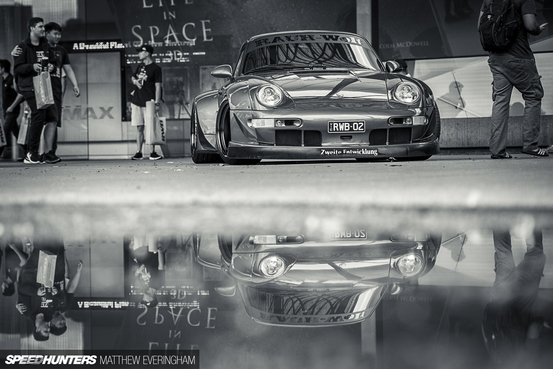 Download Reflection Black & White Porsche Vehicle Porsche 911 GT3 Image