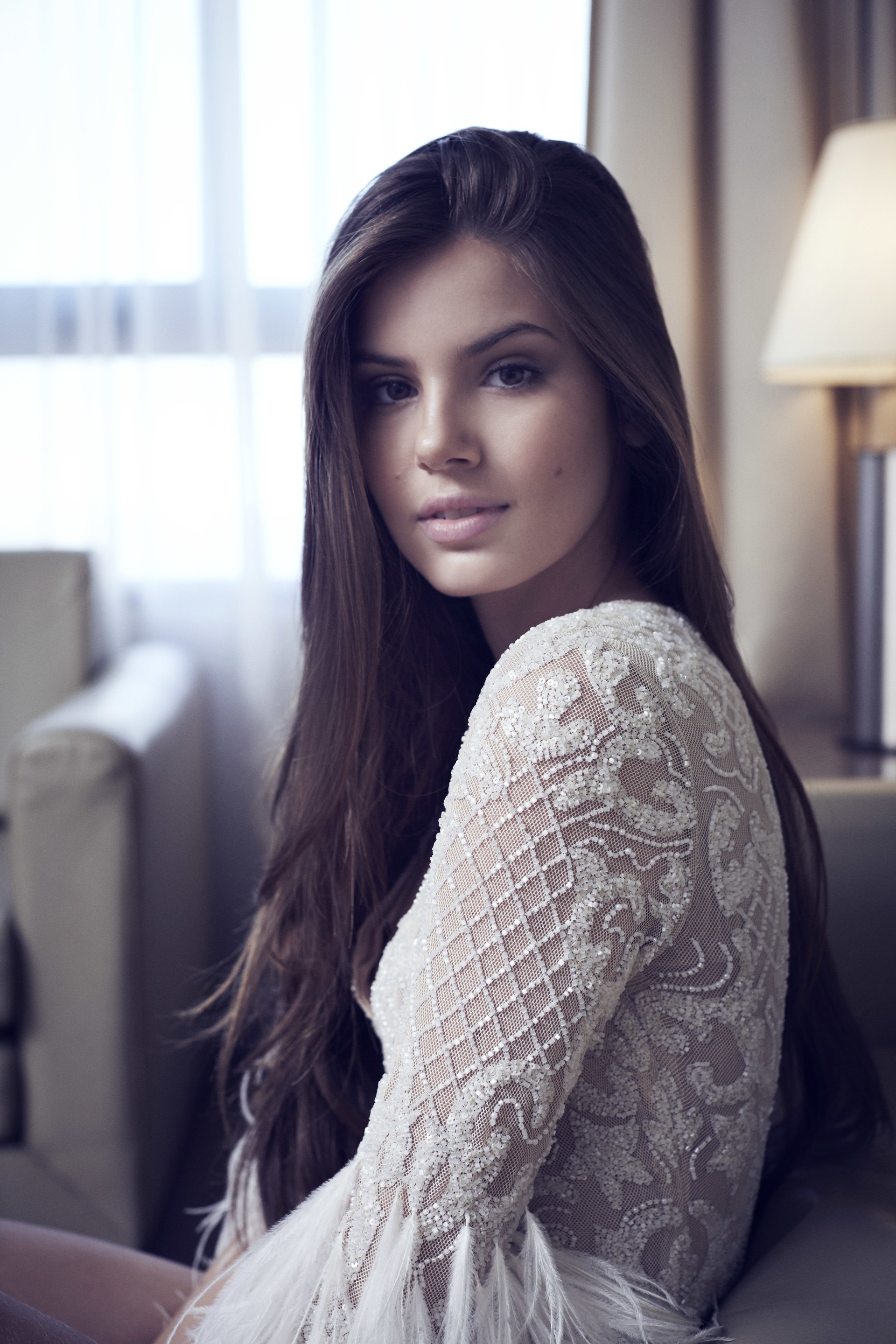 Camila Queiroz - Desktop Wallpapers, Phone Wallpaper, PFP, Gifs, and More!