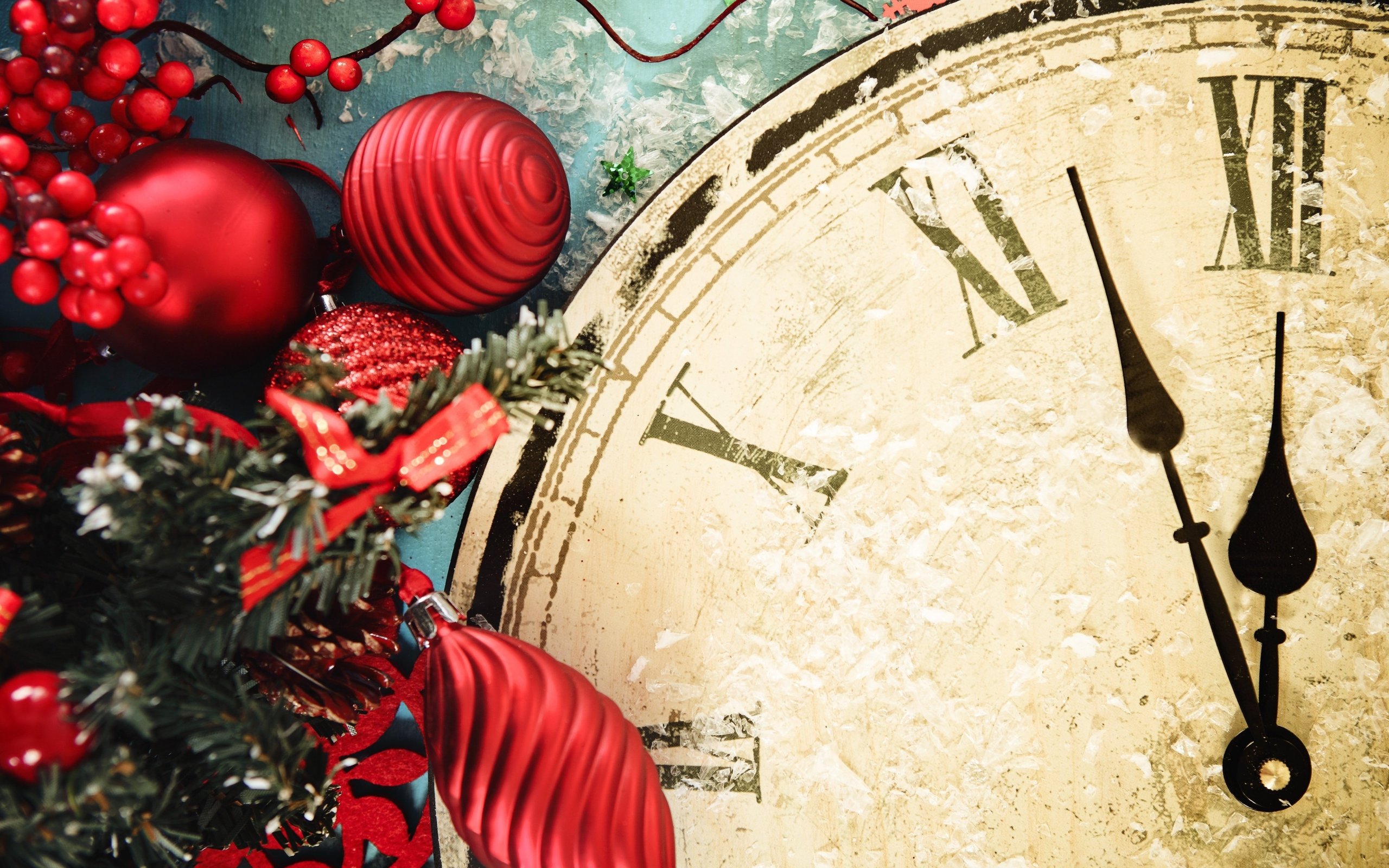 Countdown to Christmas: Ornaments and Time