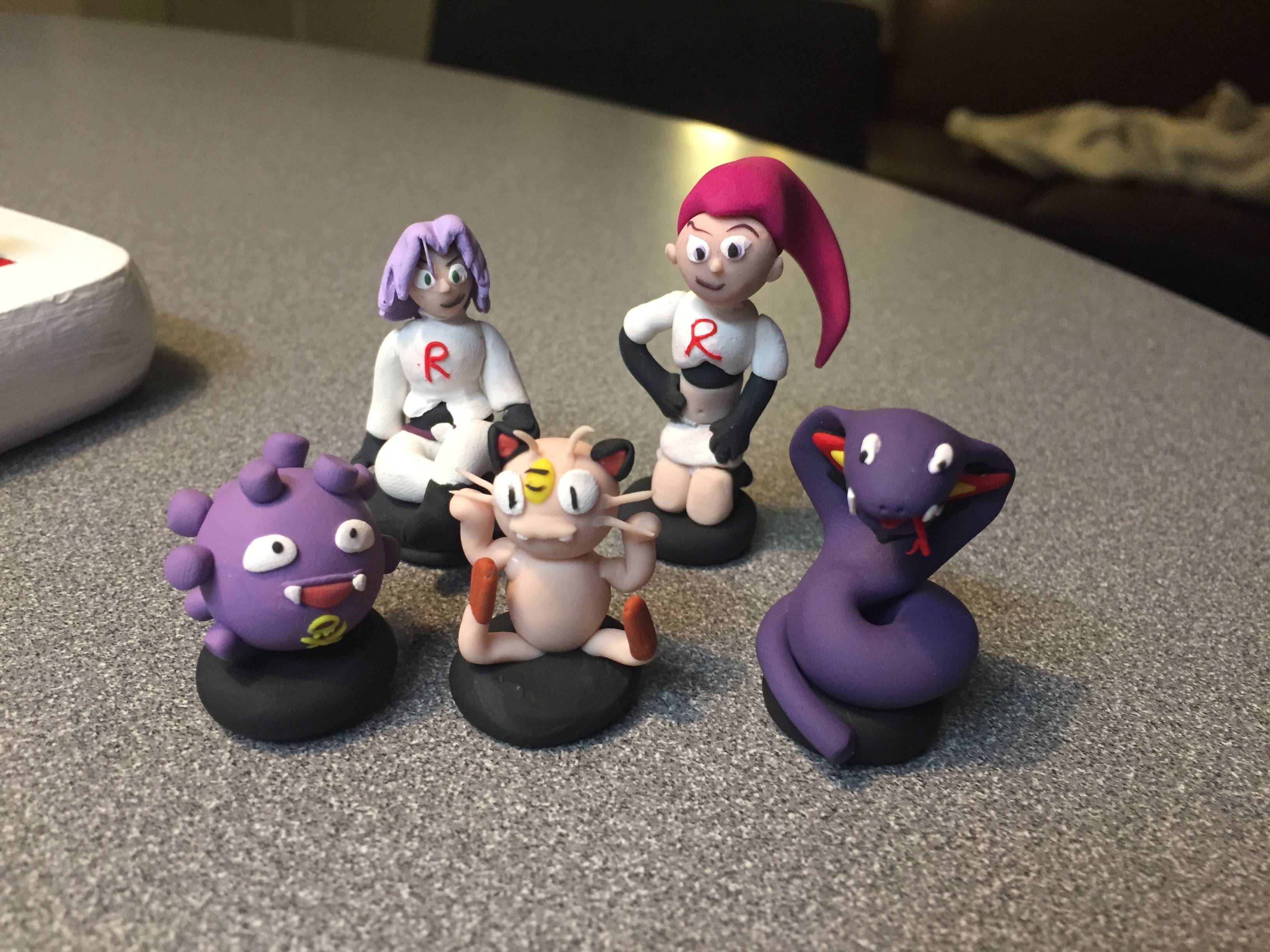 The Pokemon chess set - Image Abyss