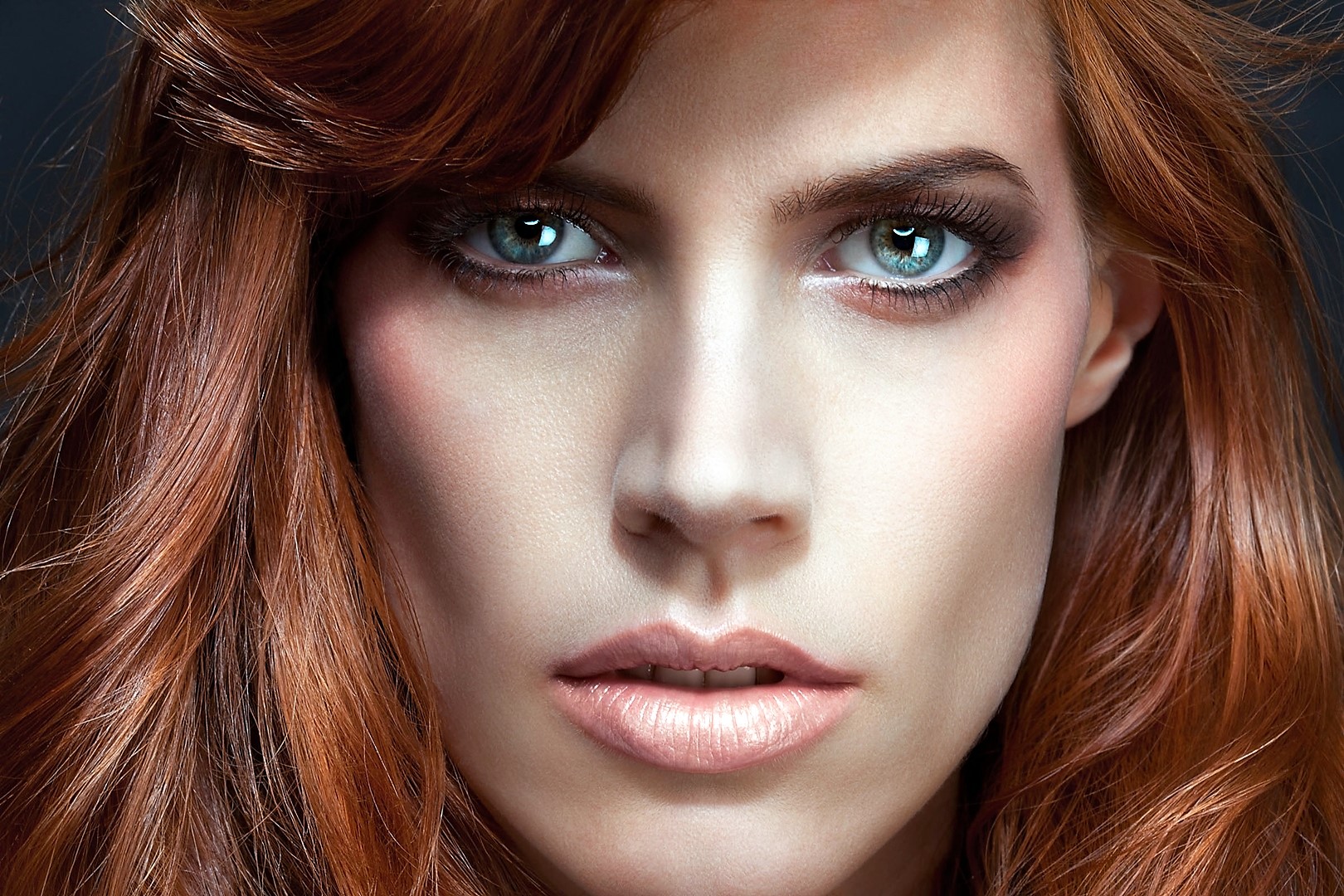 Download Woman Face Image