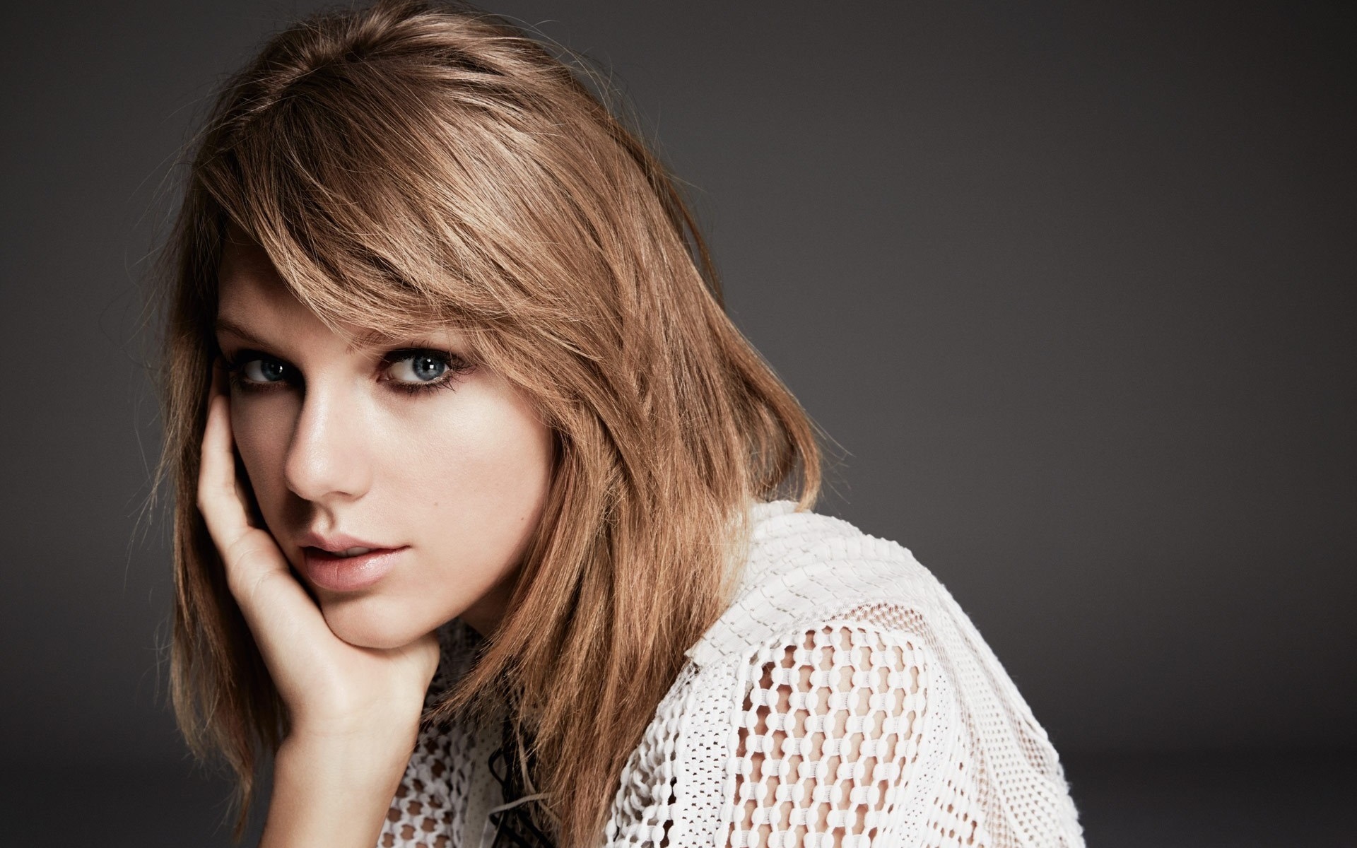 Download Blue Eyes Blonde Singer American Music Taylor Swift Image