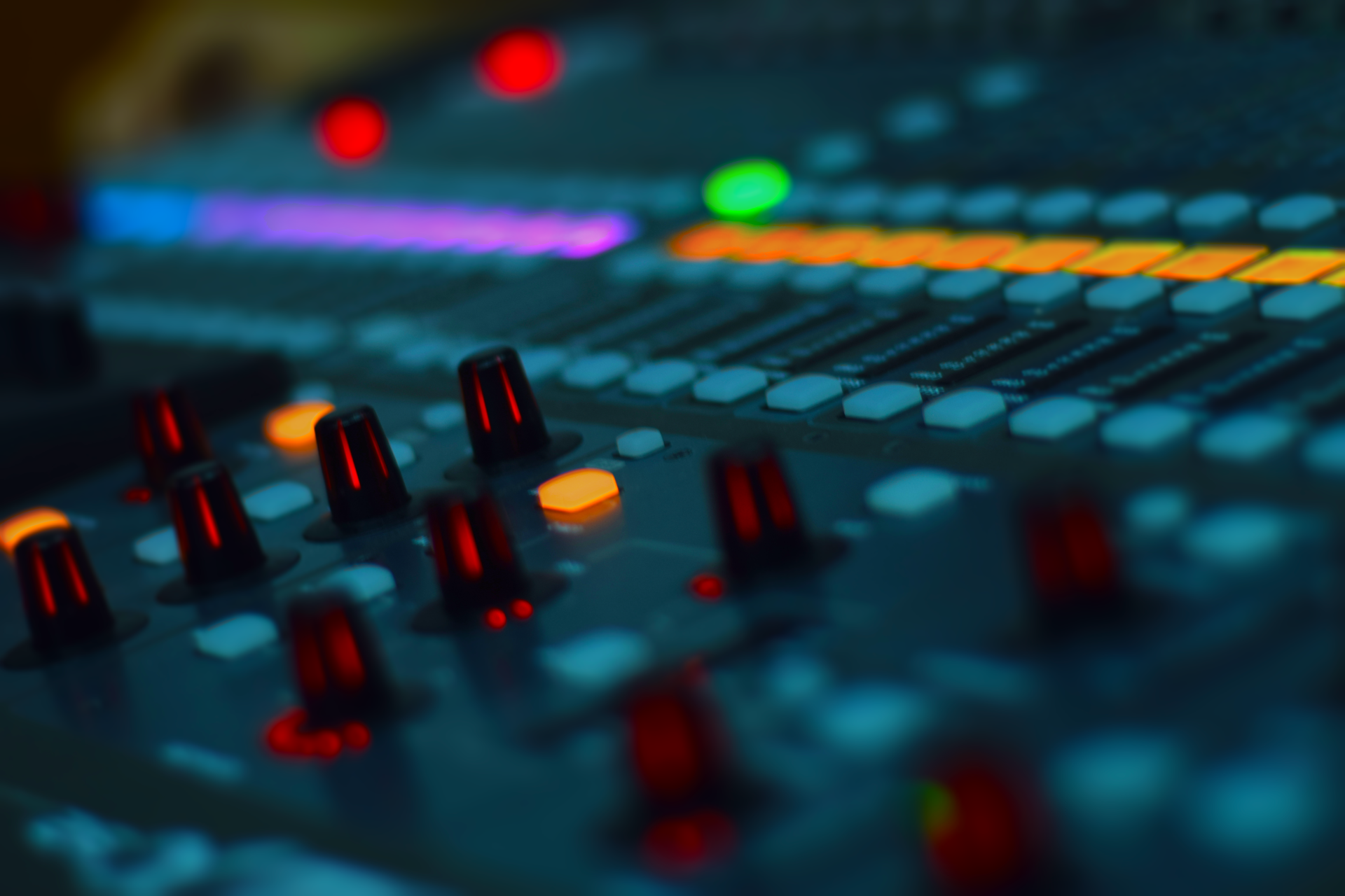 Consola by DavidNIckel