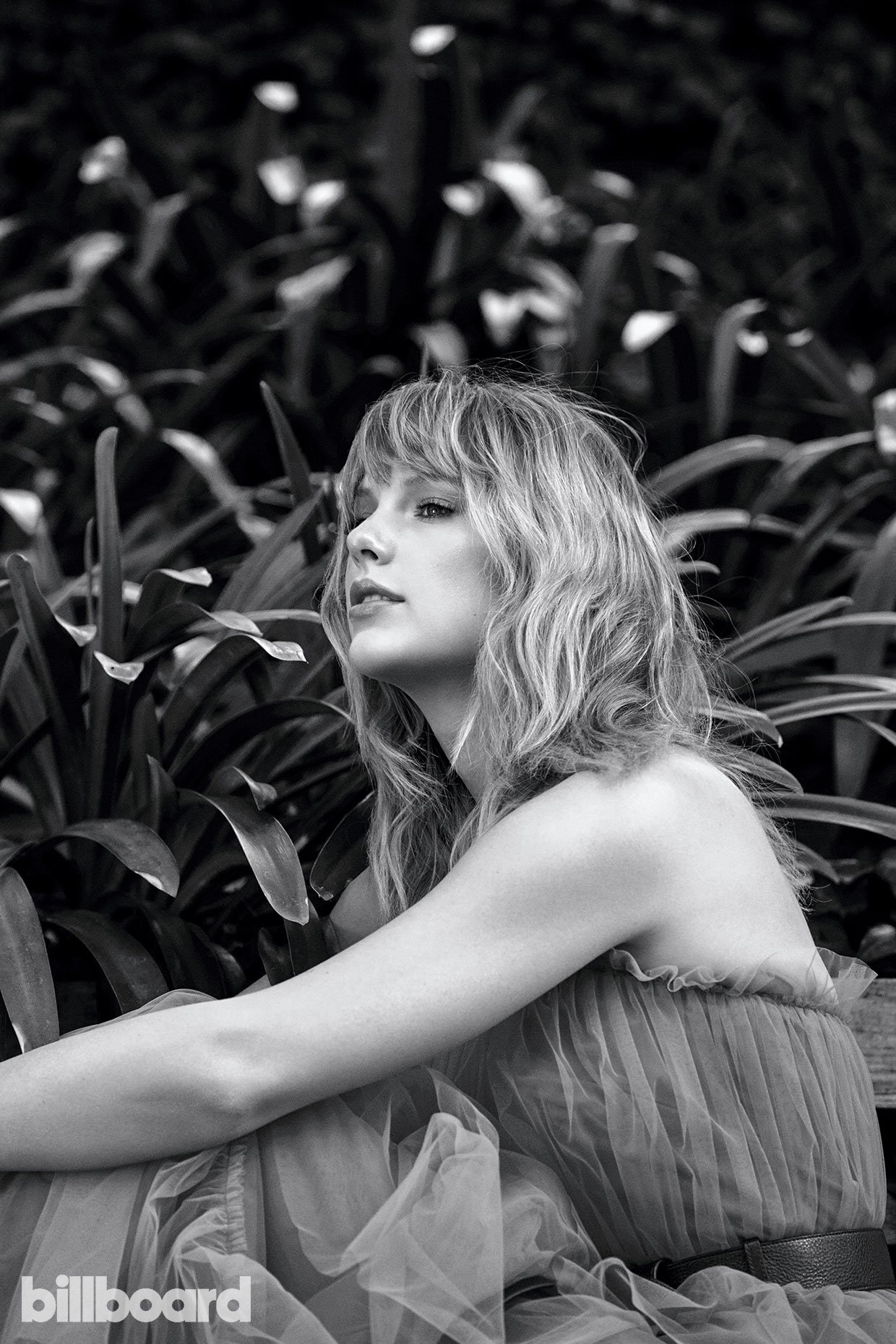 Taylor swift photo shoots for Billboard (December 14, 2019) Image - ID ...