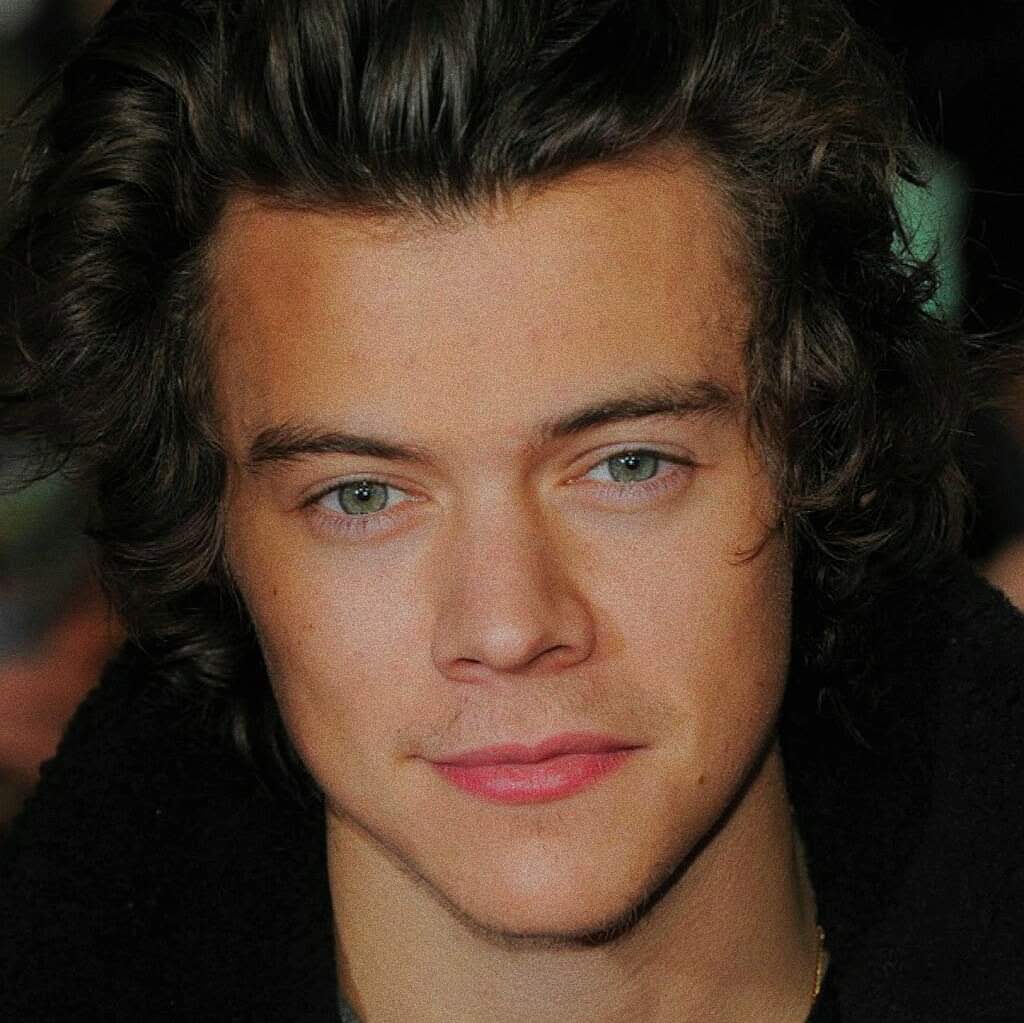 Download Green Eyes Singer Music Harry Styles Image