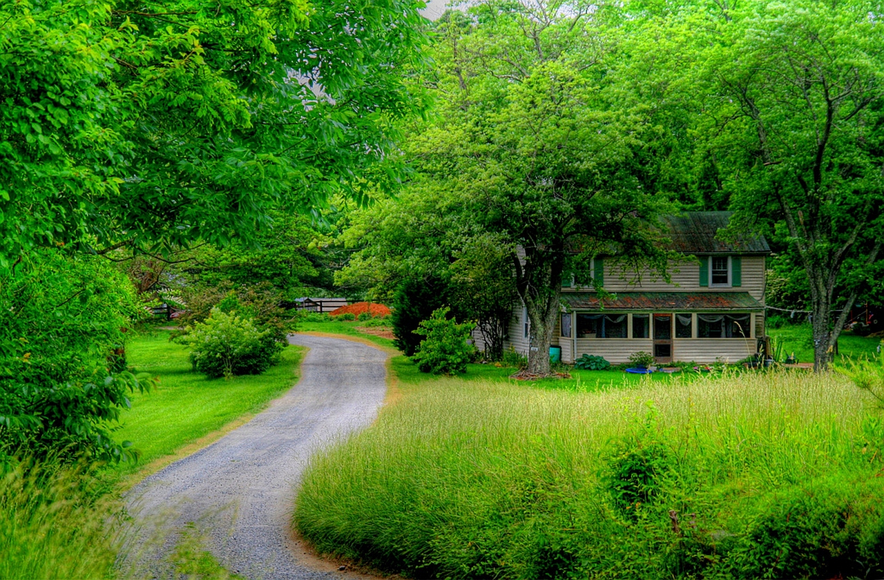 Download Man Made House Image