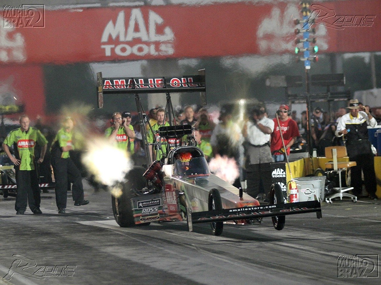 Race Car - Desktop Wallpapers, Phone Wallpaper, PFP, Gifs, and More!