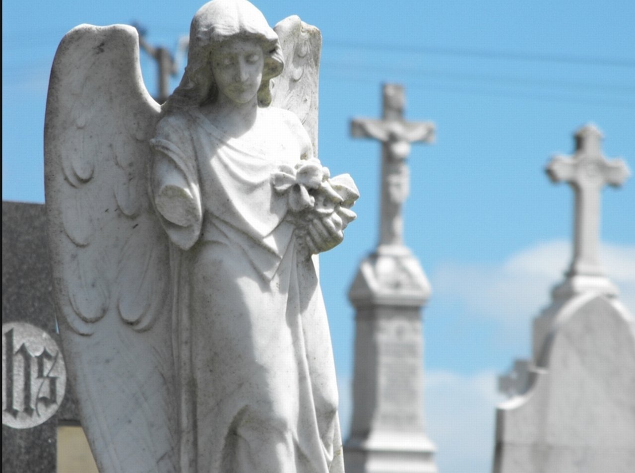 Angel Statue - Desktop Wallpapers, Phone Wallpaper, PFP, Gifs, and More!