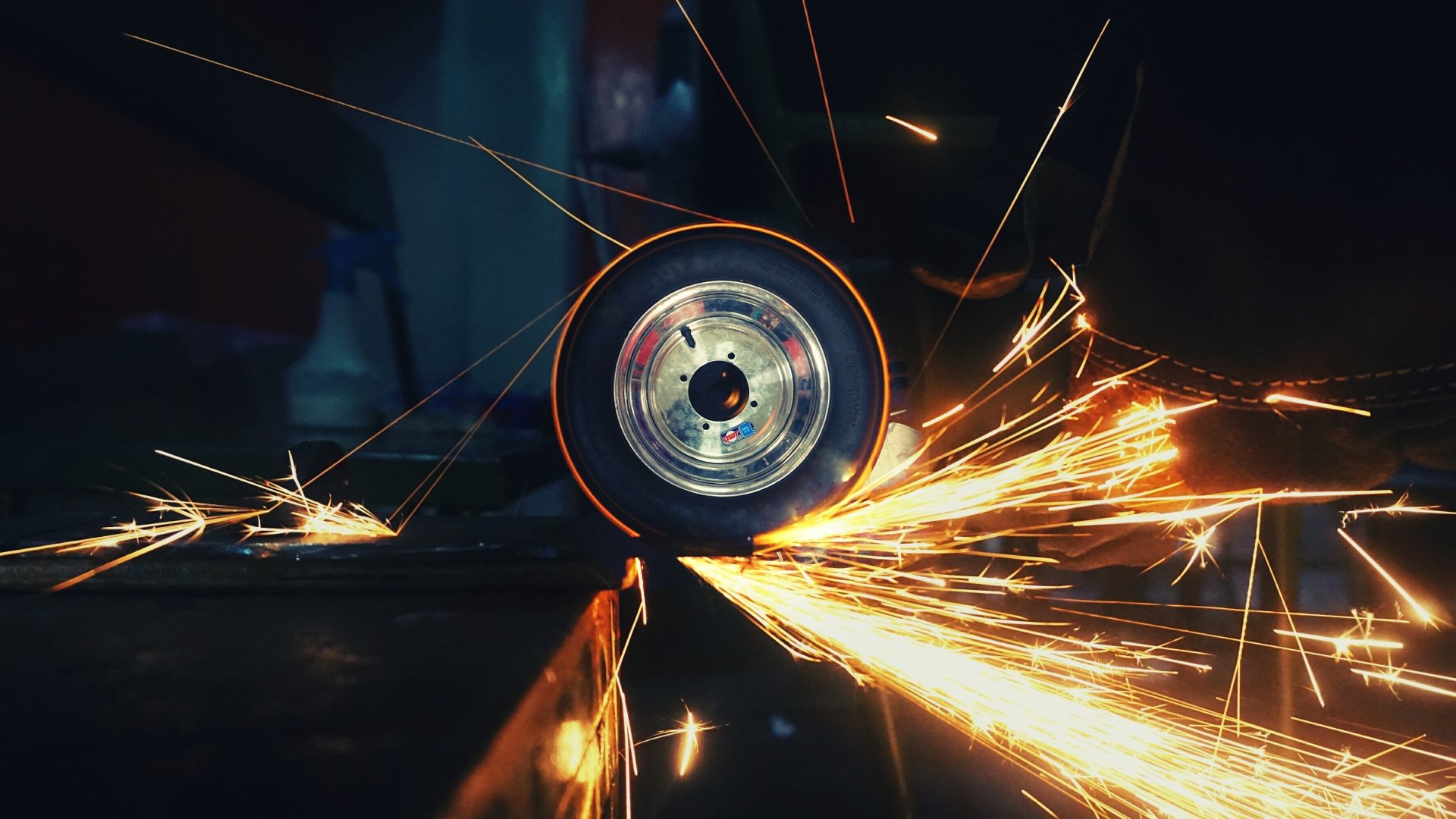 Tyre - Desktop Wallpapers, Phone Wallpaper, PFP, Gifs, and More!