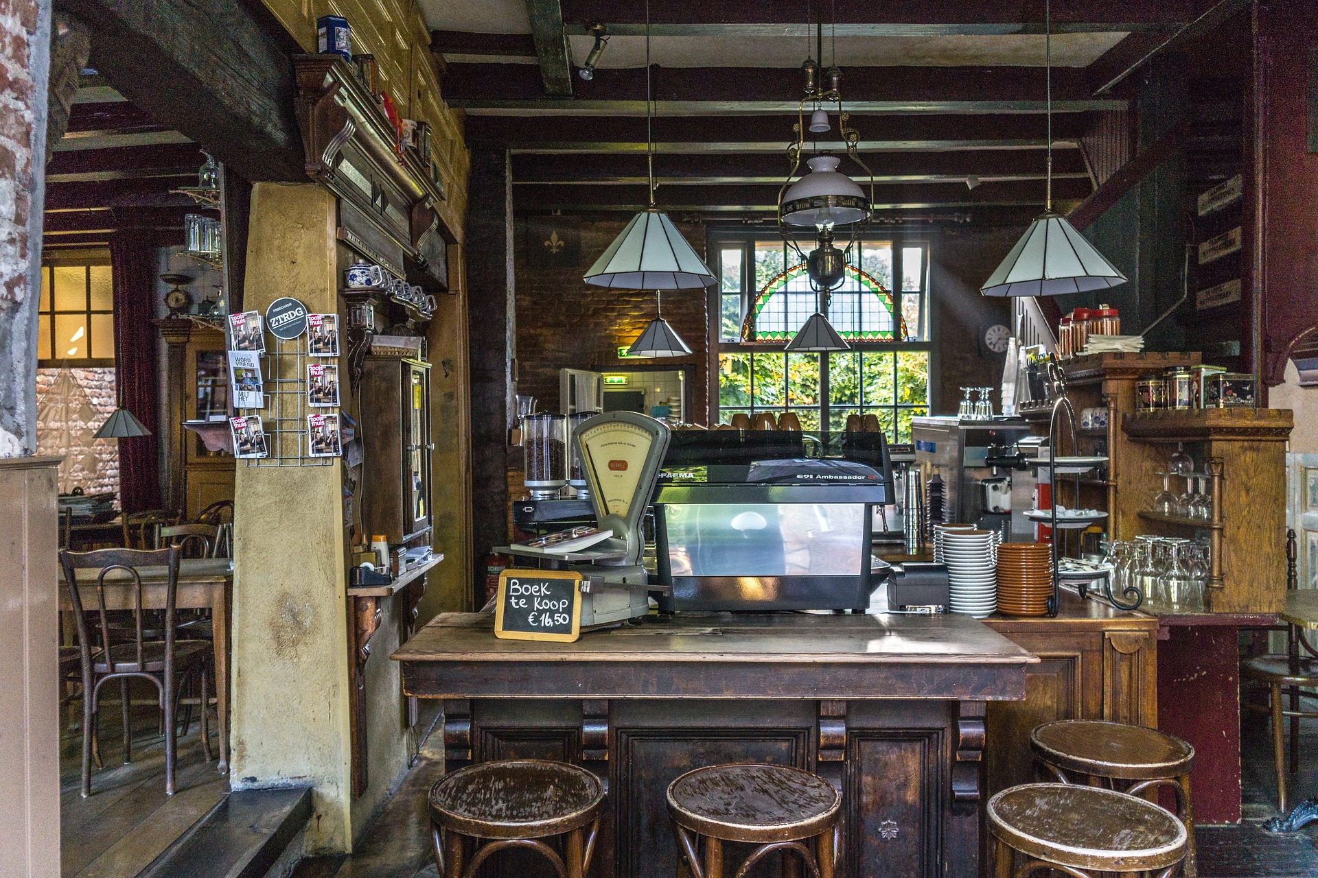 Download Man Made Shop Image