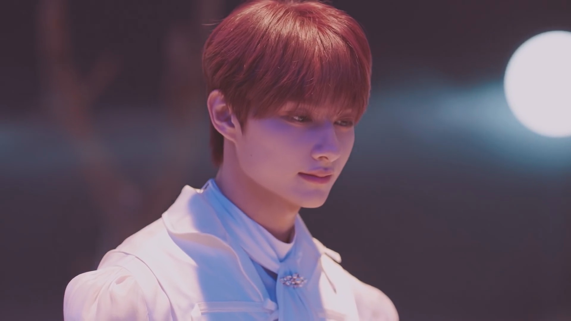 Jun Fallin' Flower MV - Image Abyss