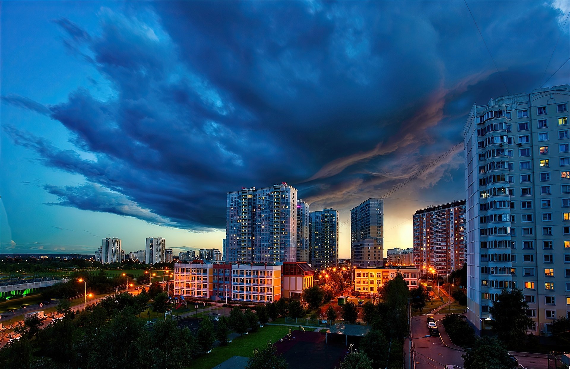 Urban - Desktop Wallpapers, Phone Wallpaper, PFP, Gifs, and More!