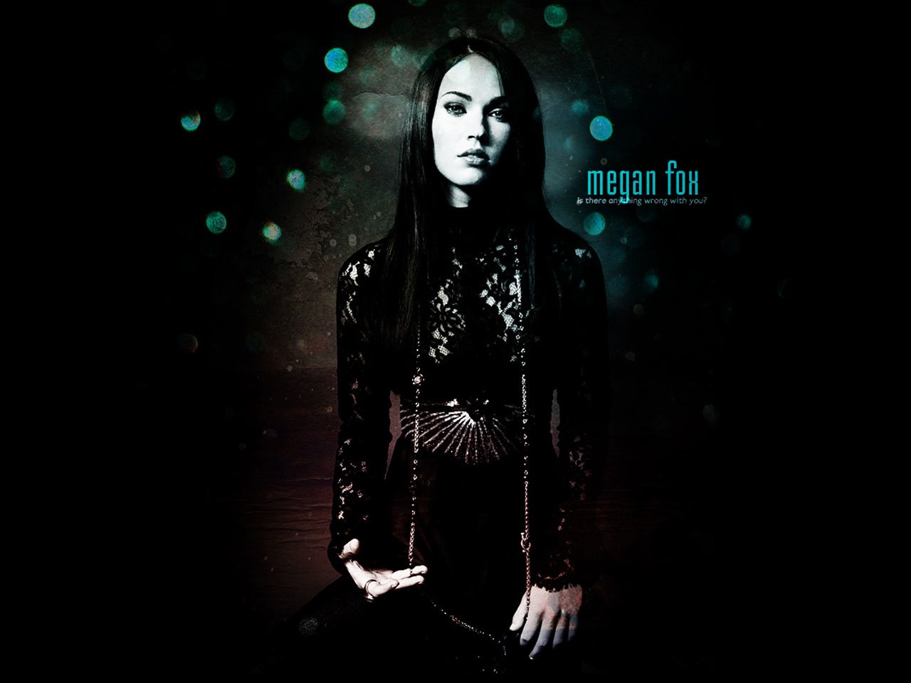 Megan Fox: Iconic Celebrity Elegance