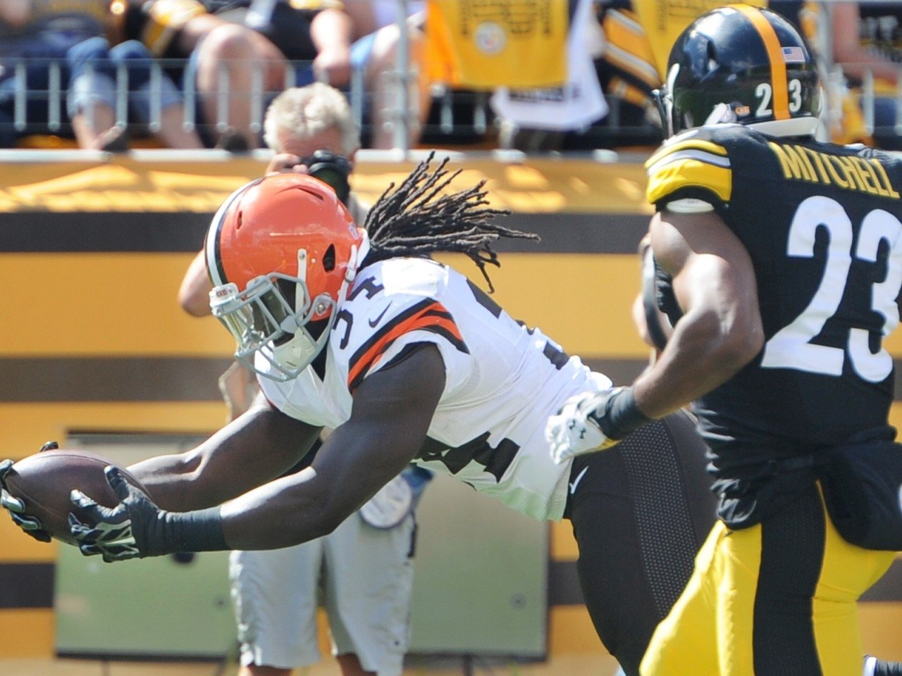 Cleveland Browns - Desktop Wallpapers, Phone Wallpaper, PFP, Gifs, and ...