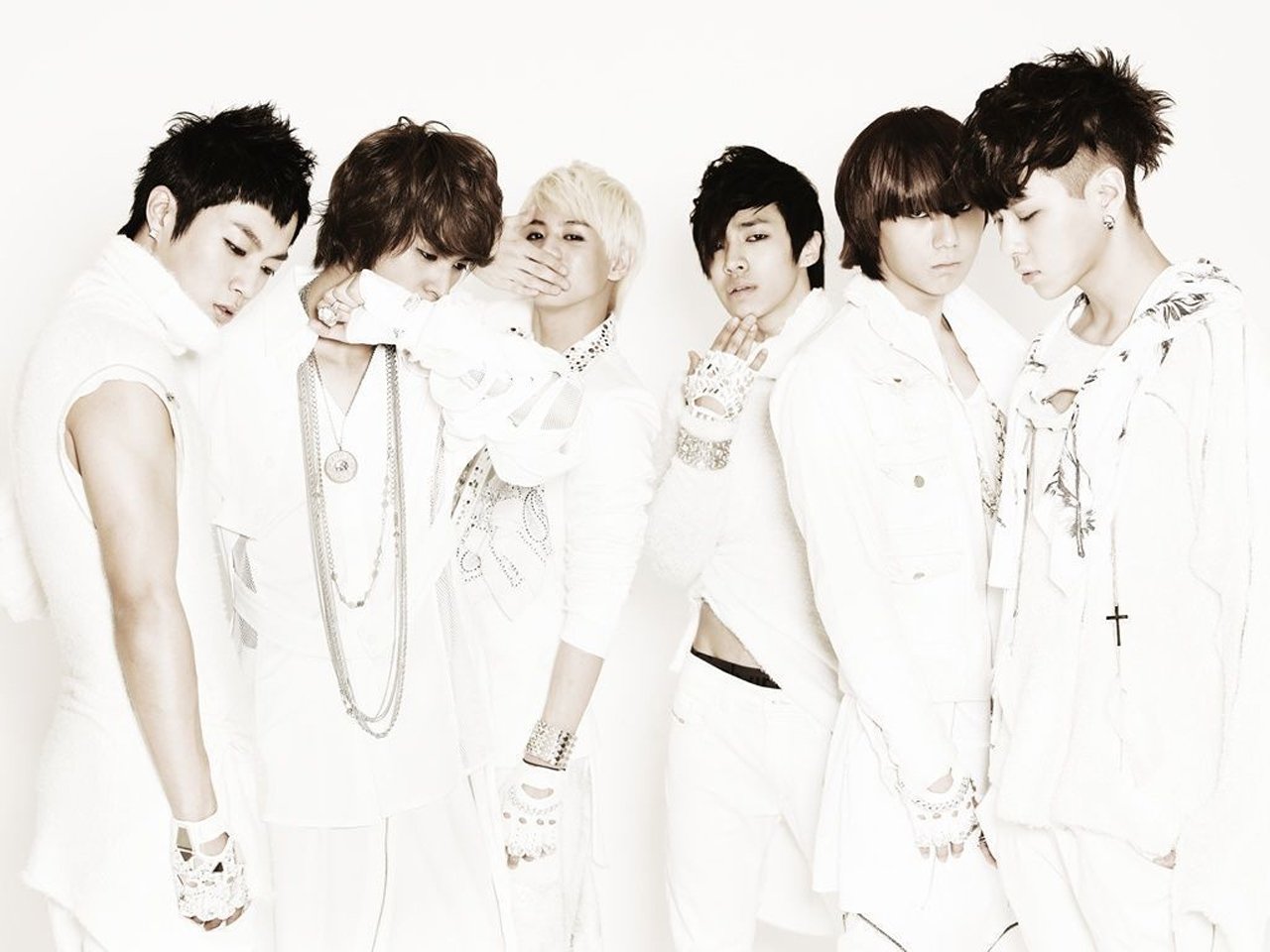 Download Music B2ST Image