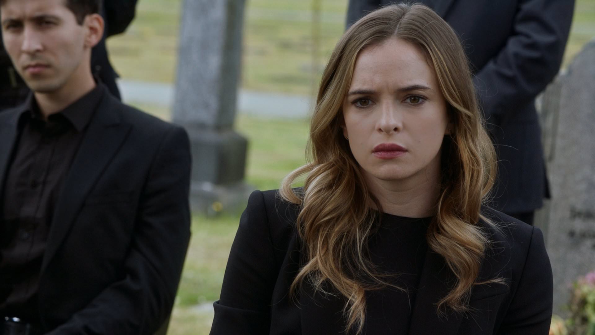 The Flash - Killer Frost / Caitlin Snow - Image Abyss