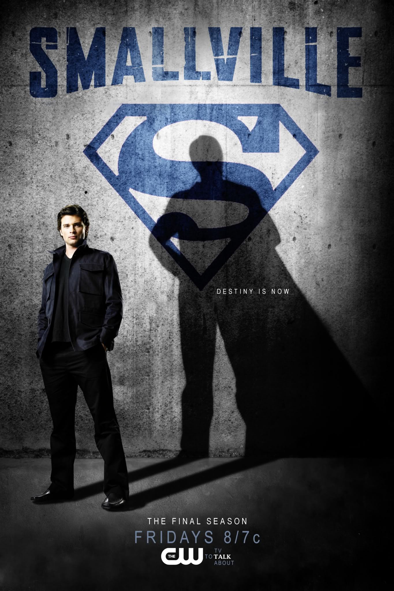 Download Tom Welling Clark Kent TV Show Smallville Image