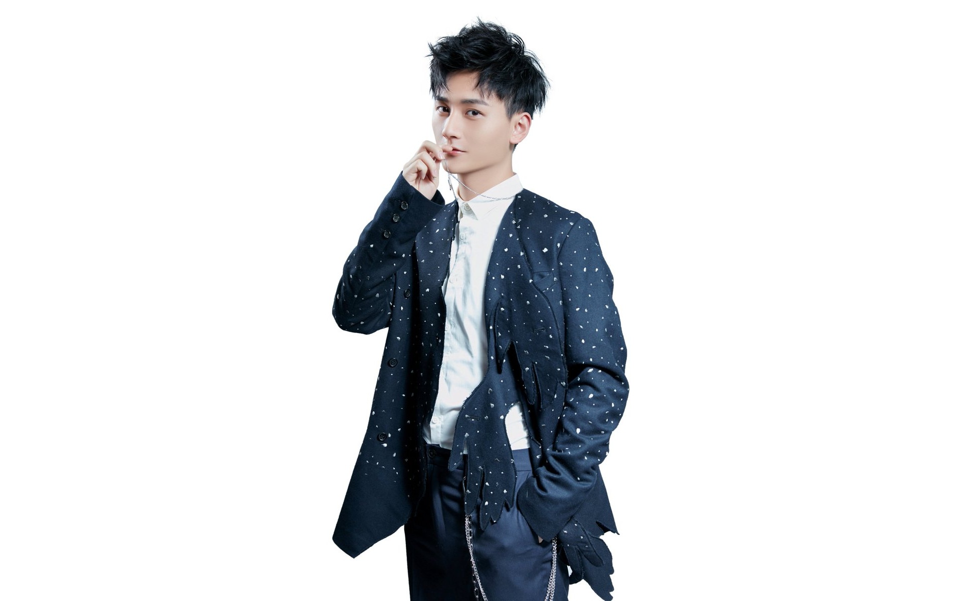 Download Celebrity Ji Li Image